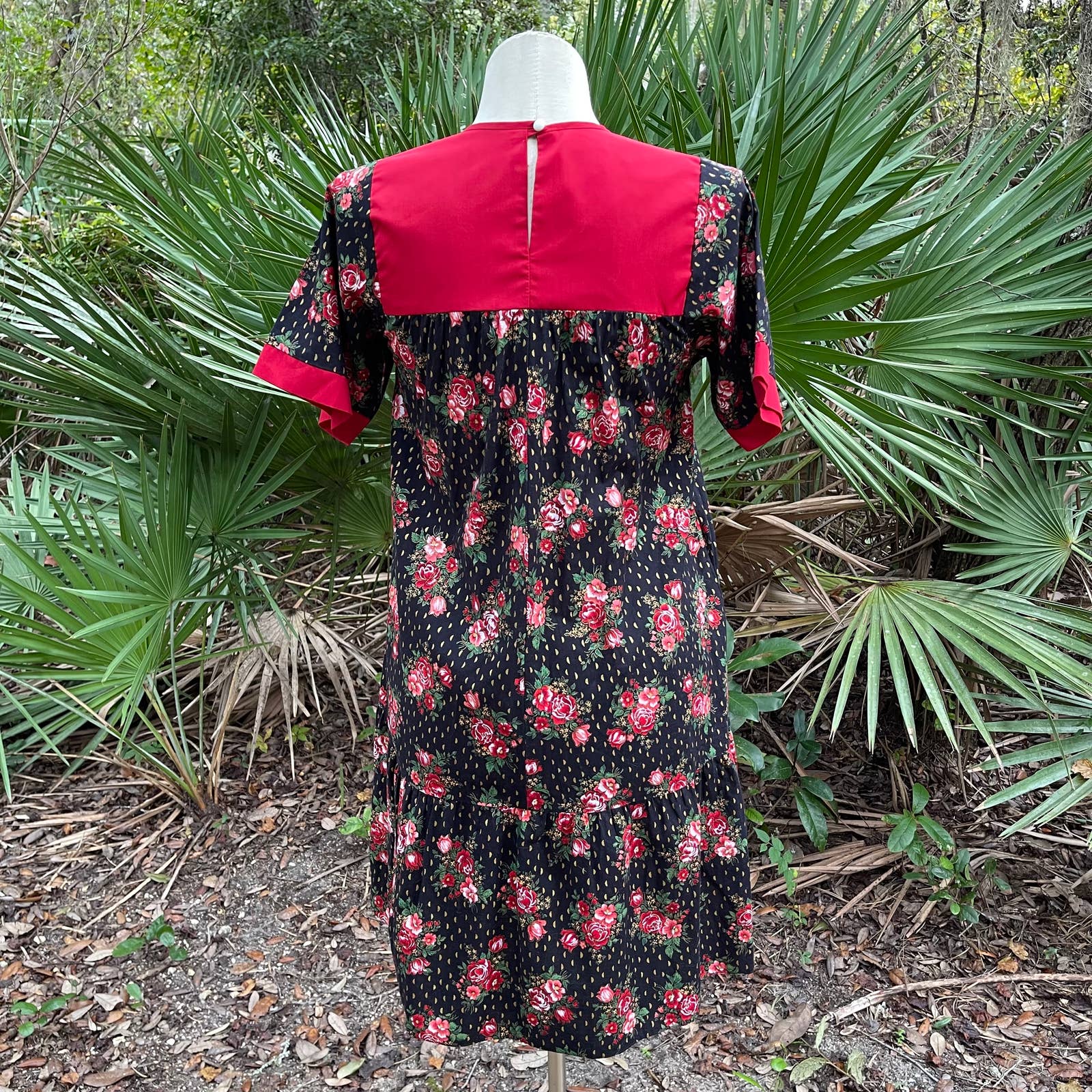 Vintage 90s Tropical Muumuu Black Red Gold Moon Hawaii By RM Malumi of Hawaii. | Shop THRILLING