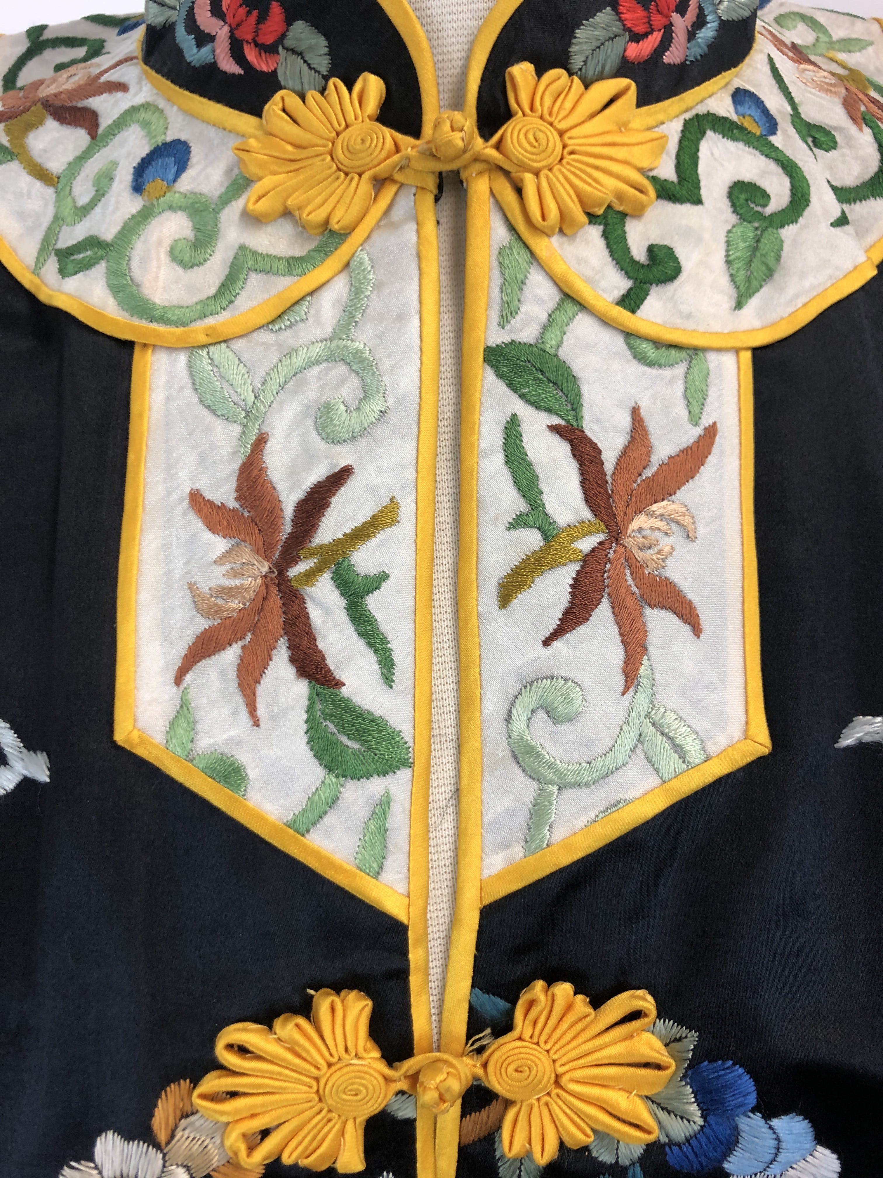 Vintage 60’s Chinese Silk Embroidered Jacket by Esme | Shop THRILLING