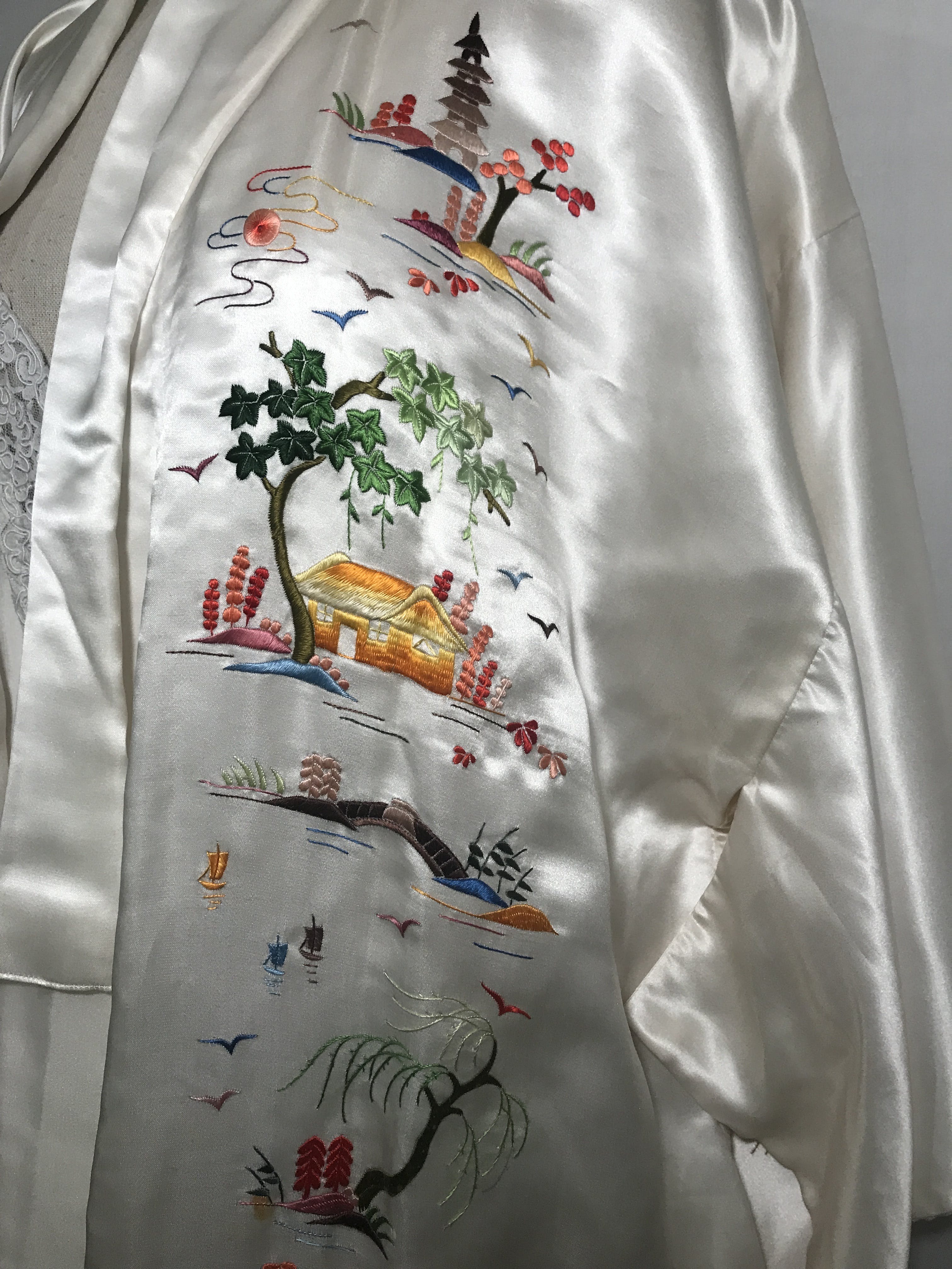 Vintage White Kimono Maxi Multicolor Embroidered Silk Robe by Golden ...