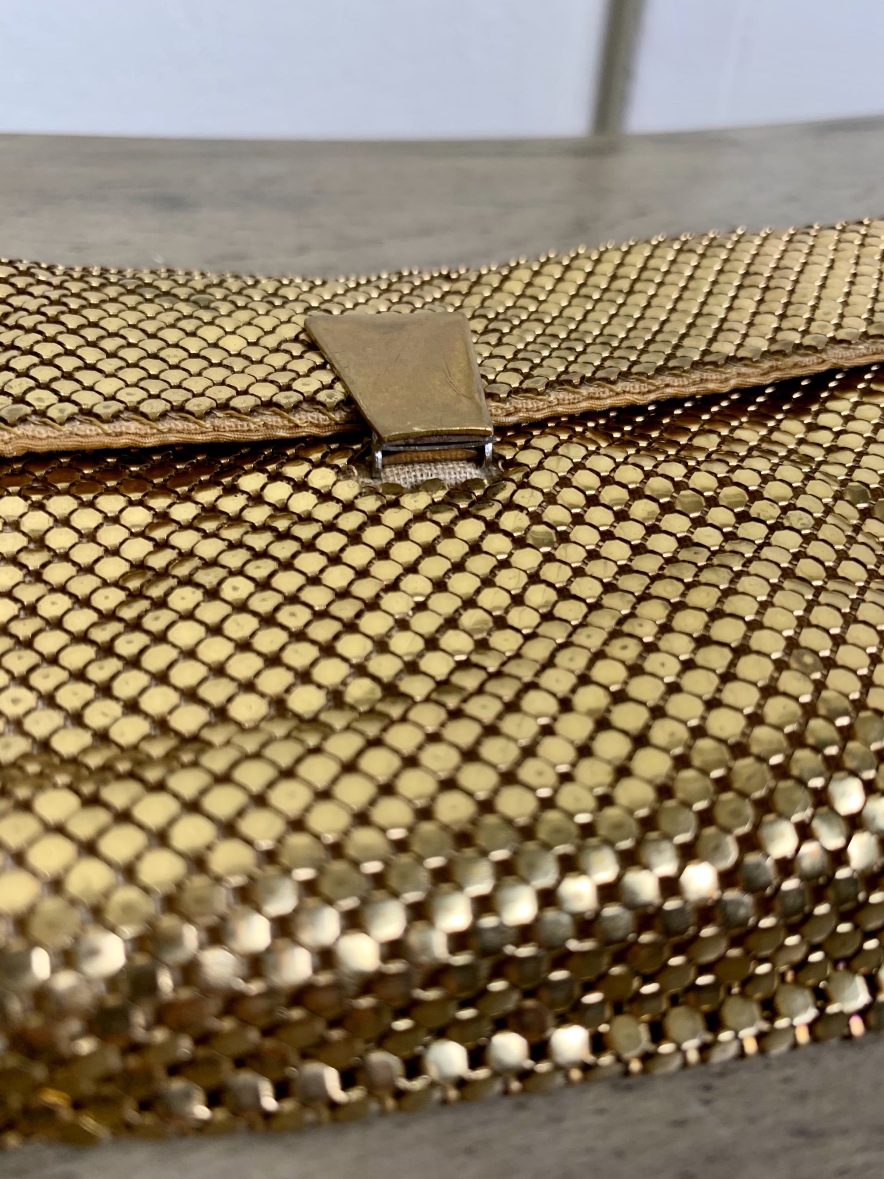 Vintage 30’s Gold Metallic Mesh Coin Purse | Shop THRILLING