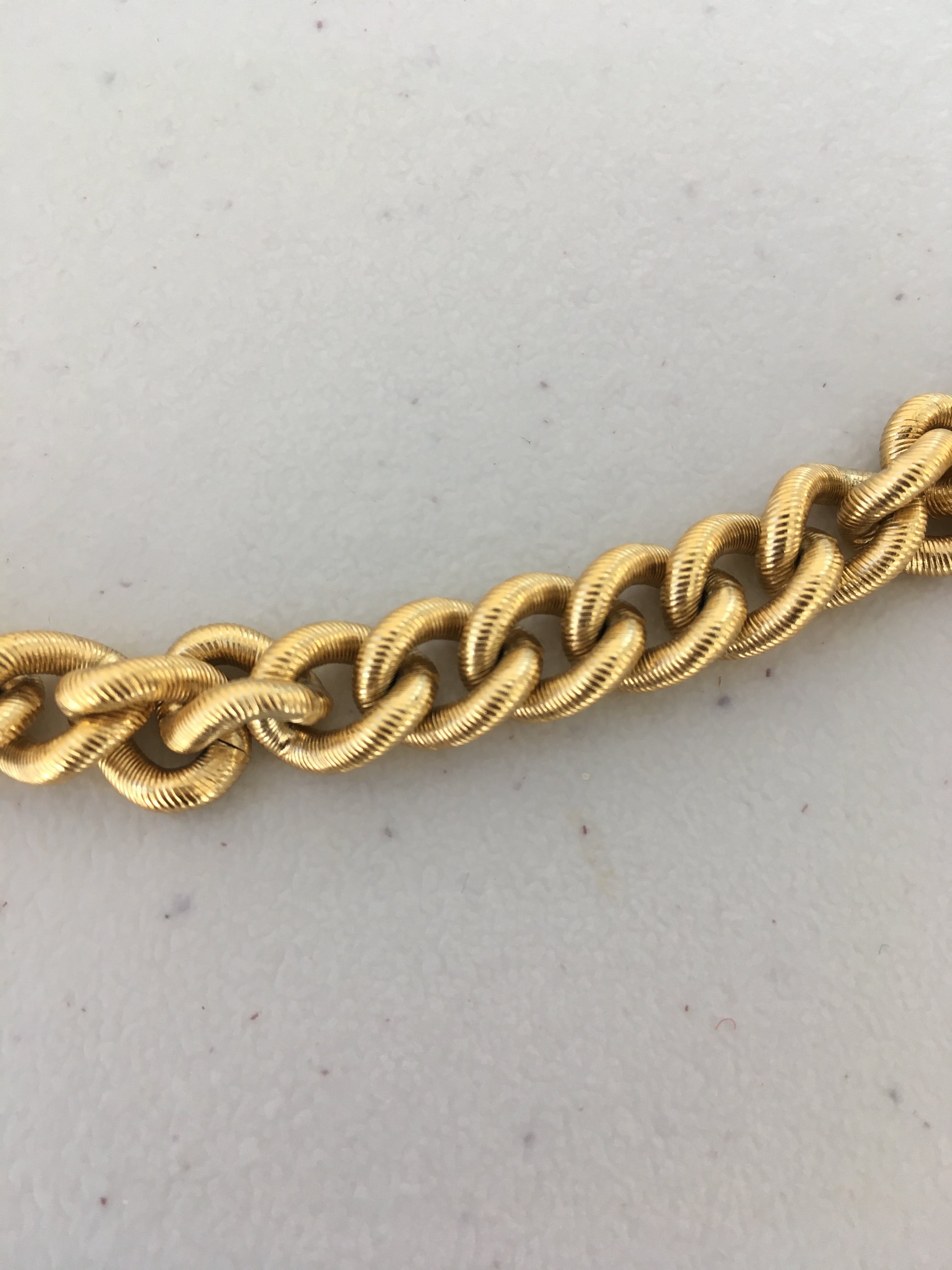 Vintage 70's Gold Tone Thick Chain Necklace | Shop THRILLING