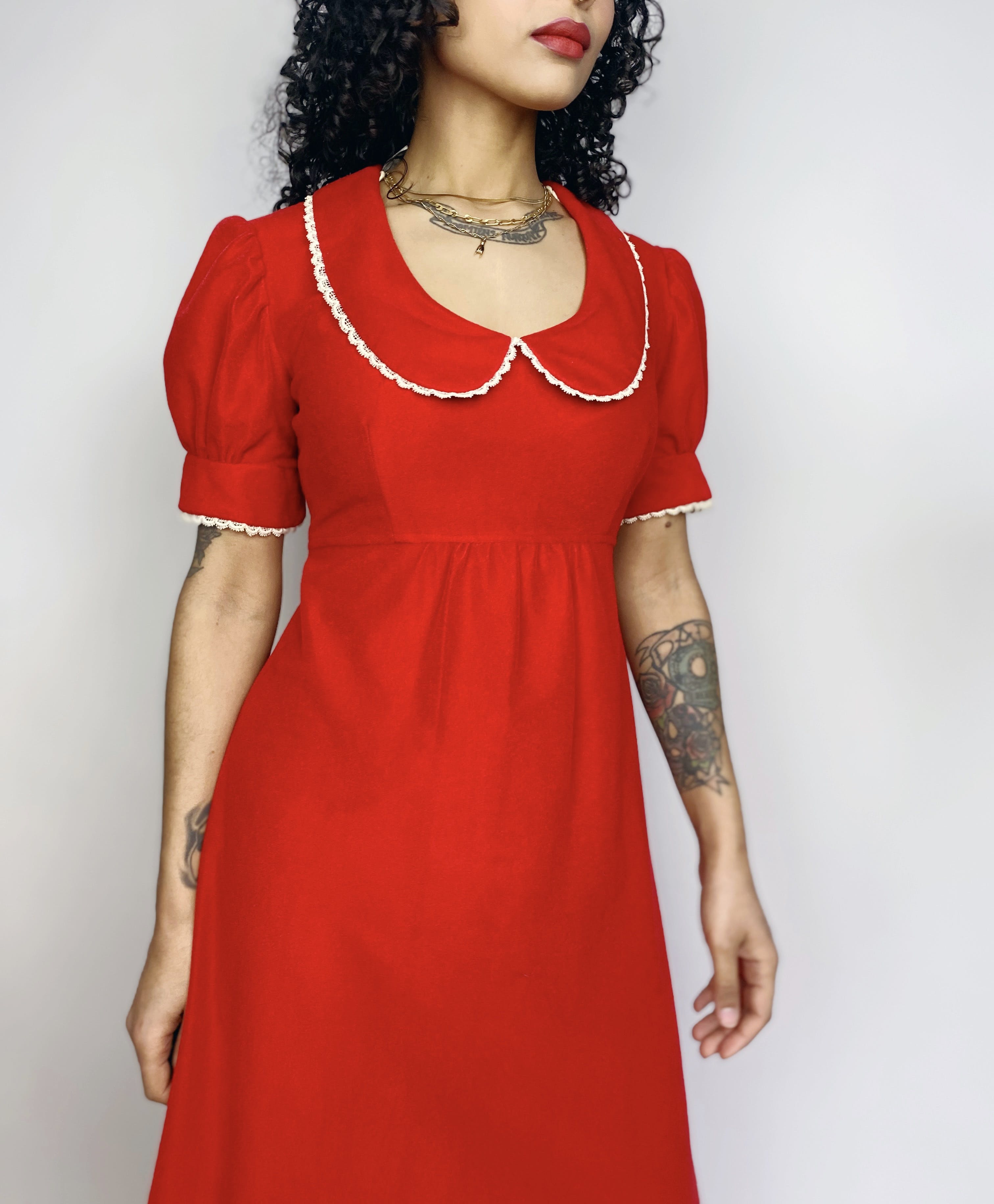 Vintage 70's Red Romantic Dress with Peter Pan Collar | Shop THRILLING