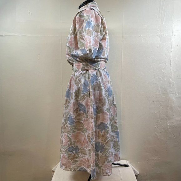 Vintage 80s Muted Multicolor Short Sleeve Dress With Belt By Stuart ...