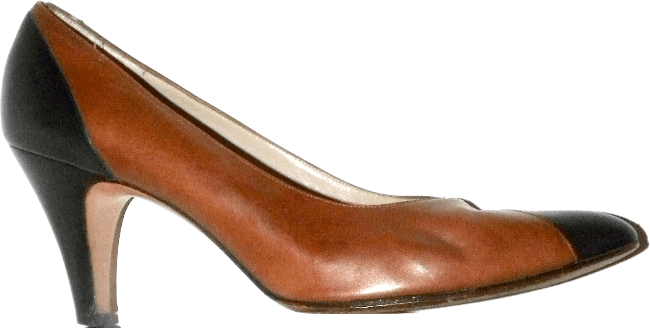 Vintage 80's Two Tone Spectator Pumps Heels by Salvatore Ferragamo ...