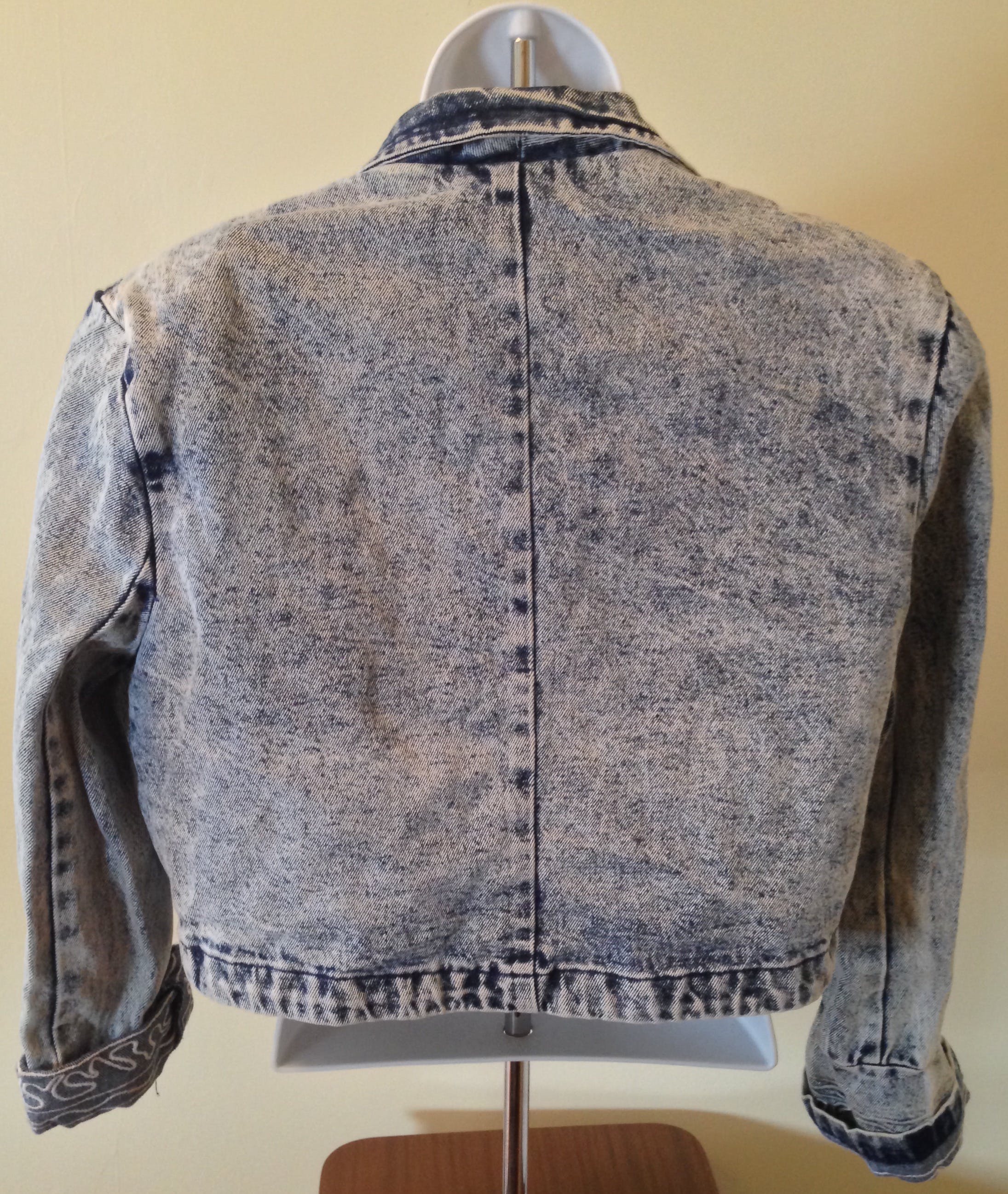 Vintage 80's Acid Washed Denim Cropped Jacket with Embroidered Collar ...