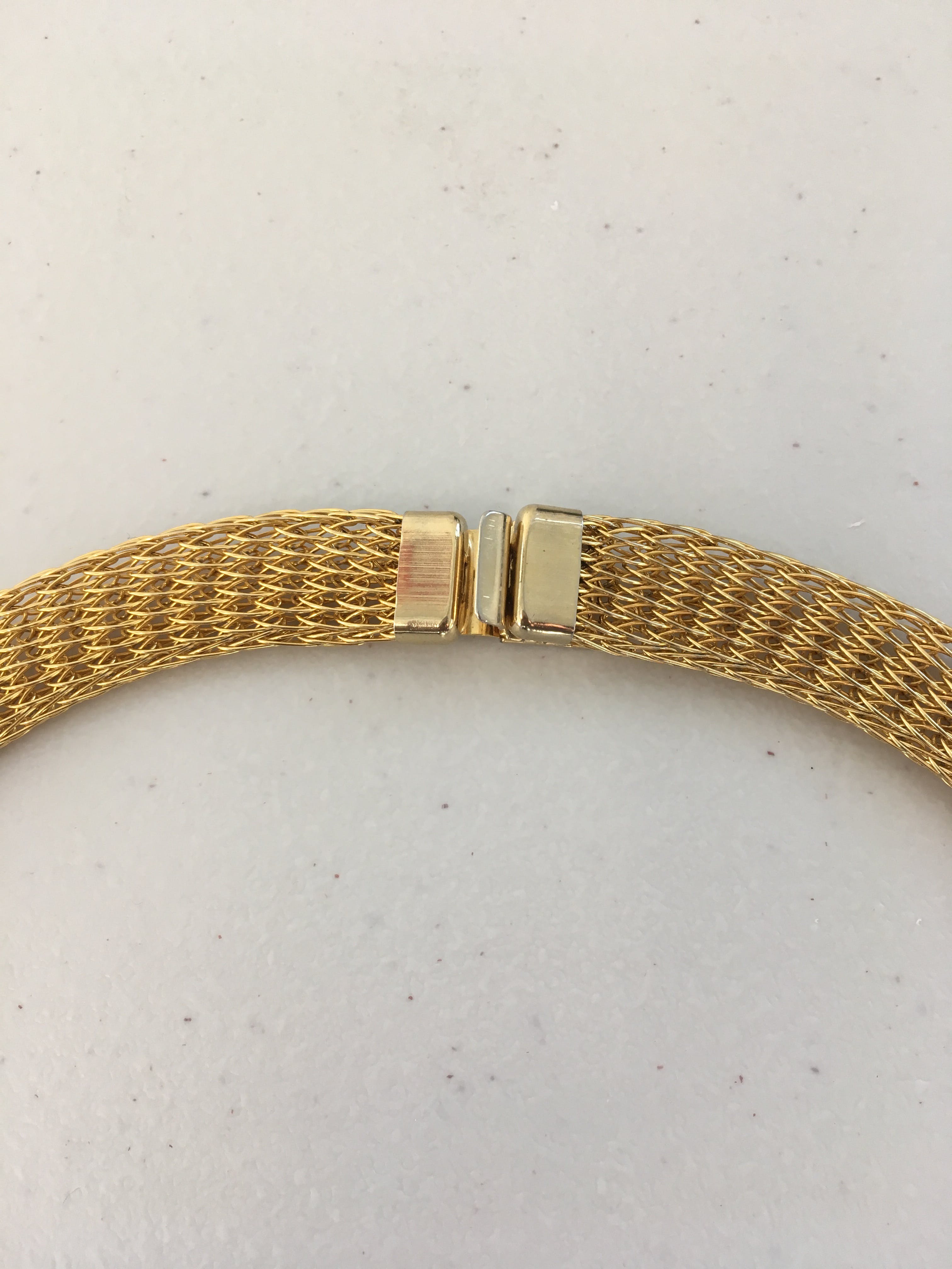 Vintage 80's Gold Mesh Choker Style Necklace | Shop THRILLING