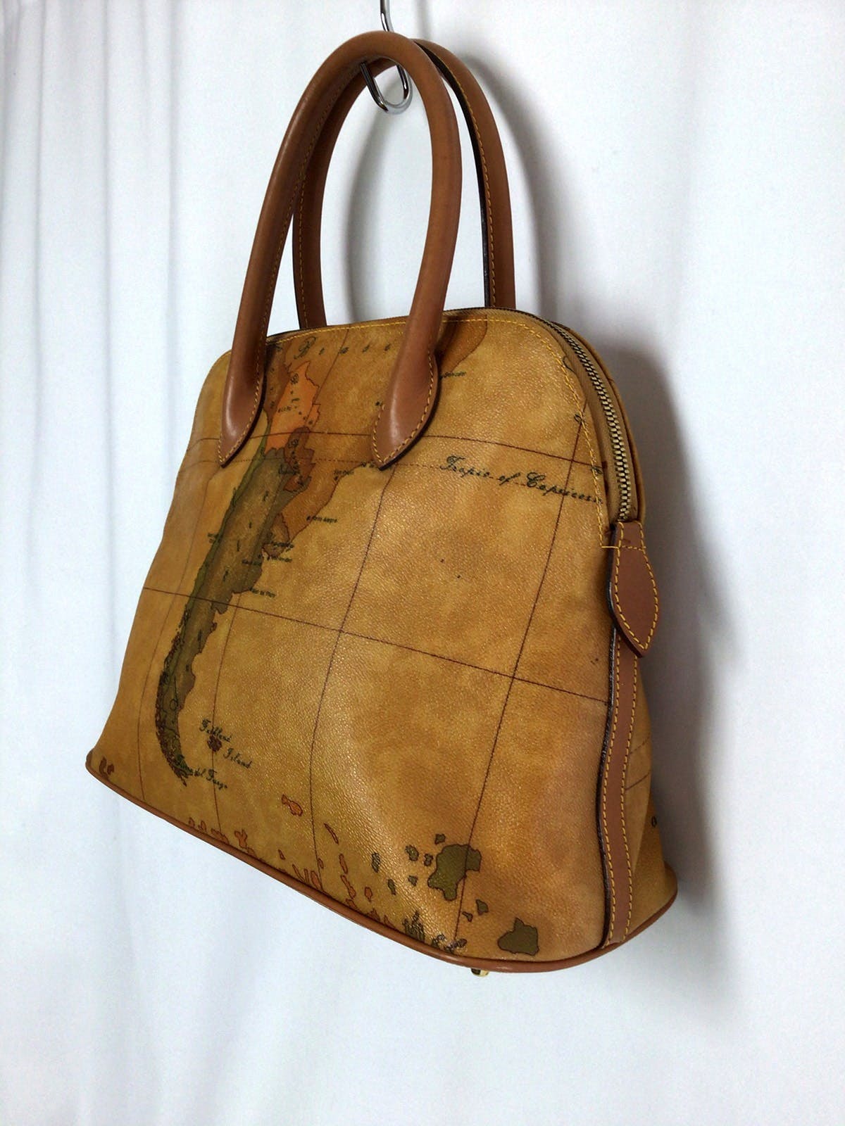 Vintage 80’s Prima Classe Geographic Tan Leather Handbag by Alviero ...
