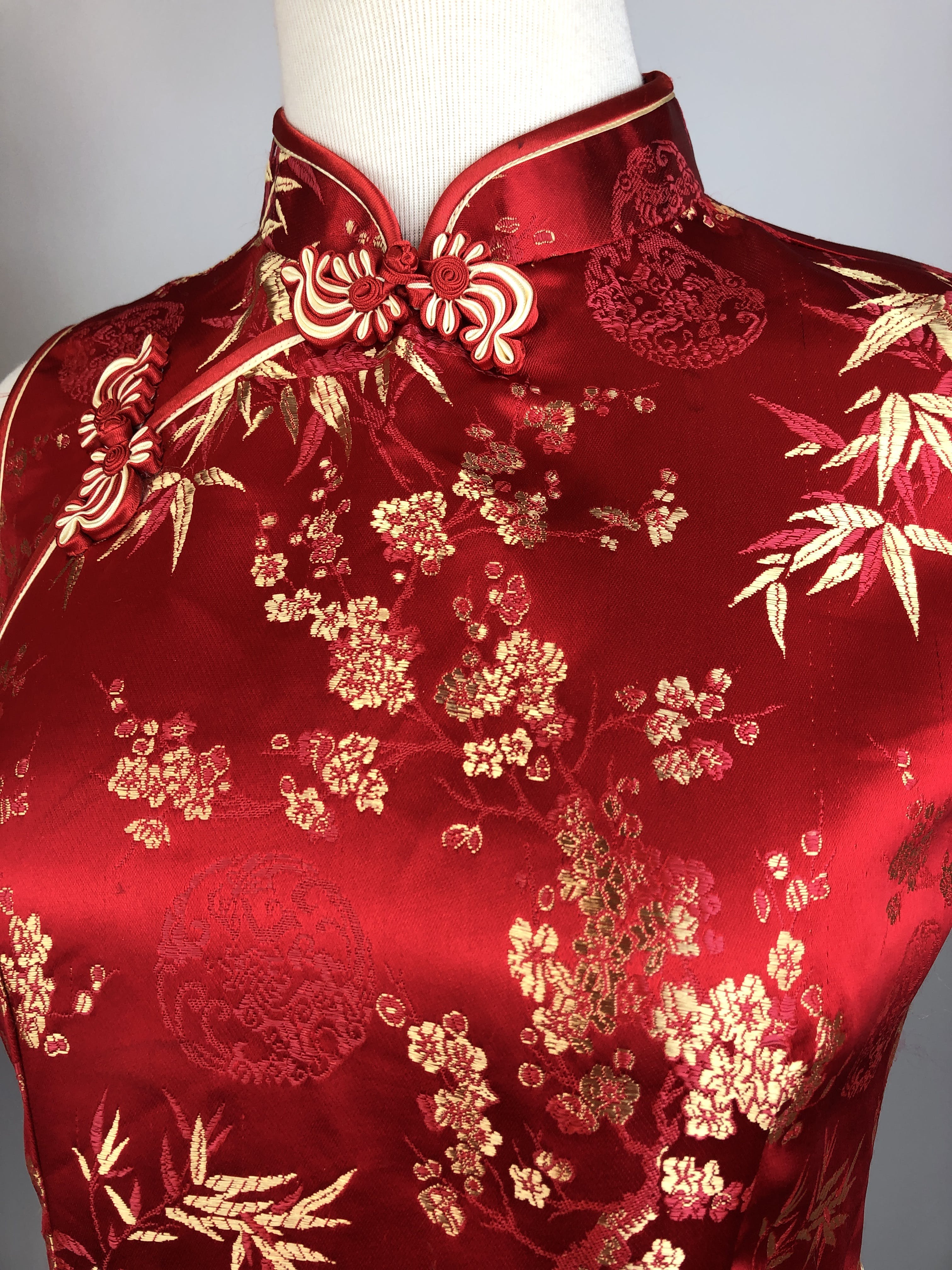 Vintage 90's Red and Gold Cheongsam Blouse | Shop THRILLING