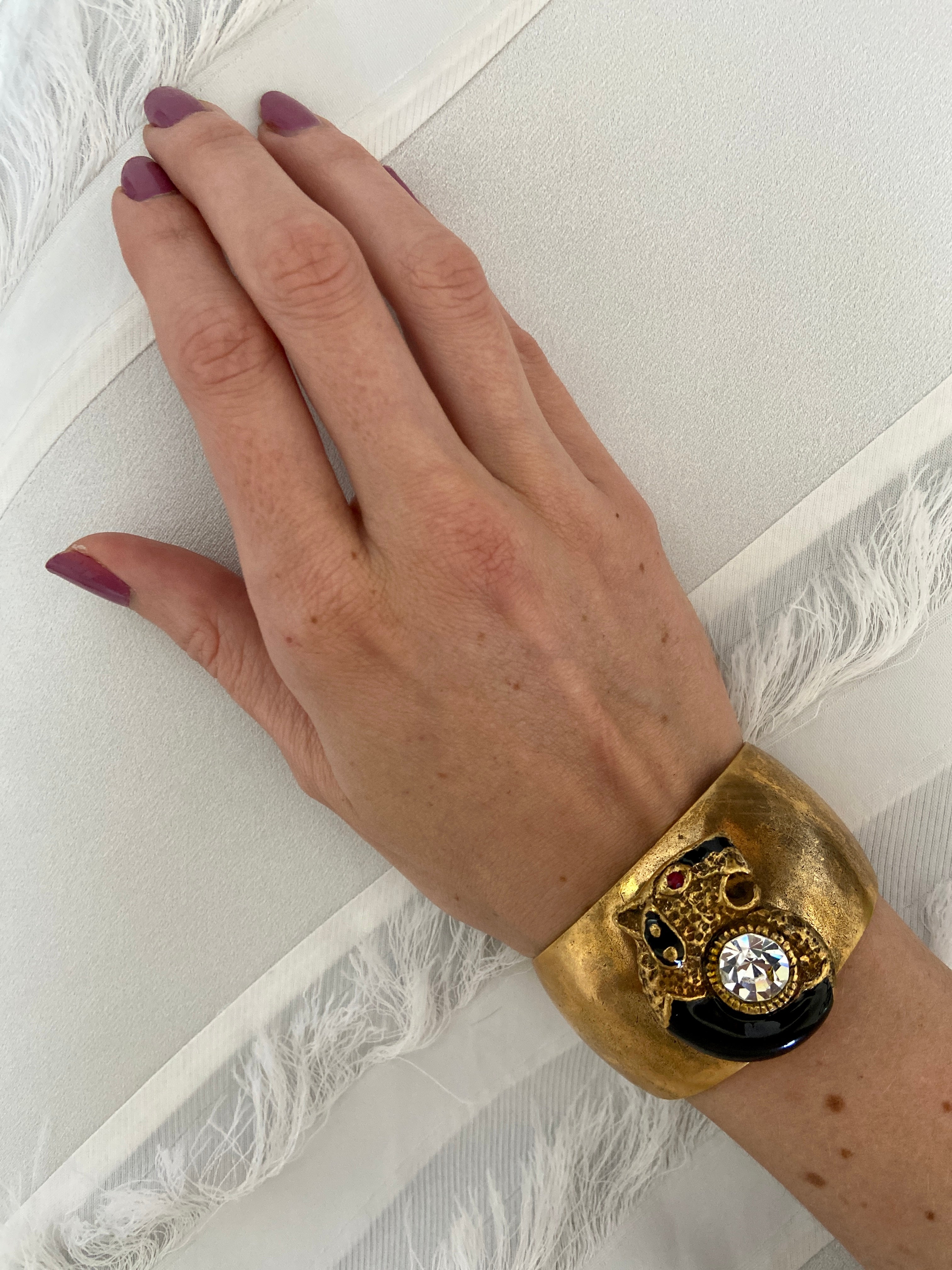 Vintage 80s Gold Black Enamel Panther Jewel Statement Cuff | Shop THRILLING