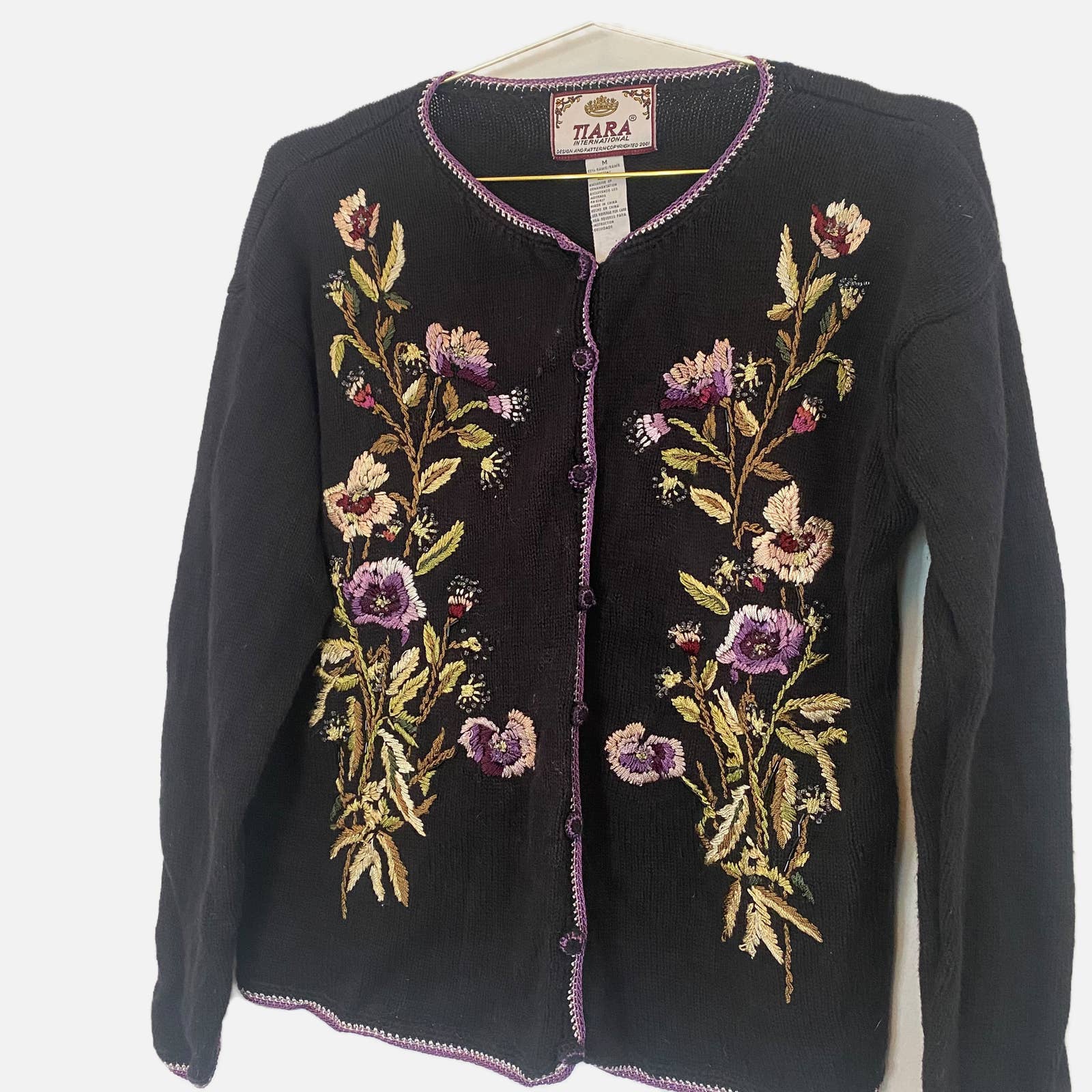 Vintage Embroidered Floral Tiara International Sweater by Tiara Intern ...