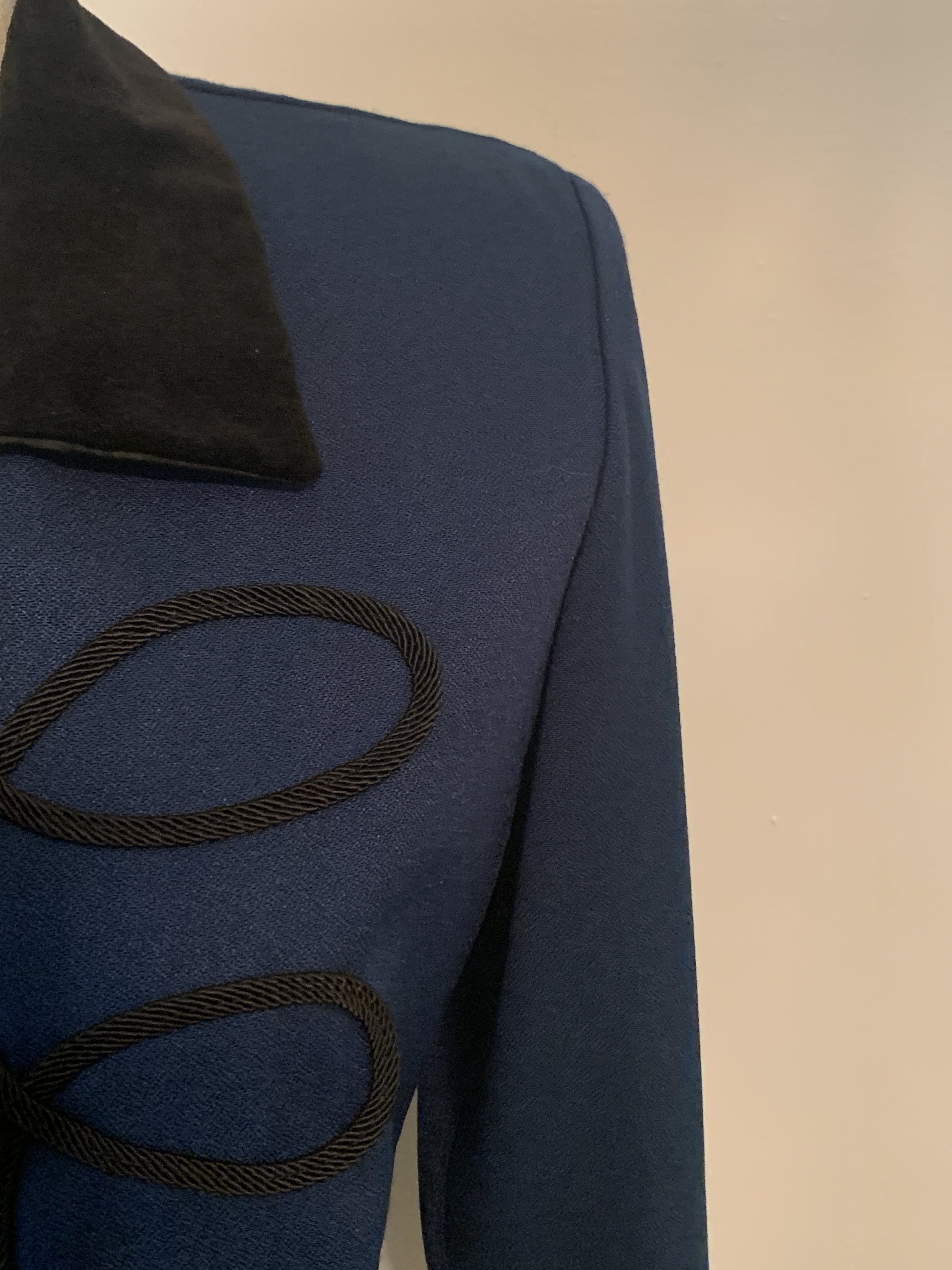 Vintage 90's Navy Blue and Black Ringleader Blazer by Positive Attitude ...