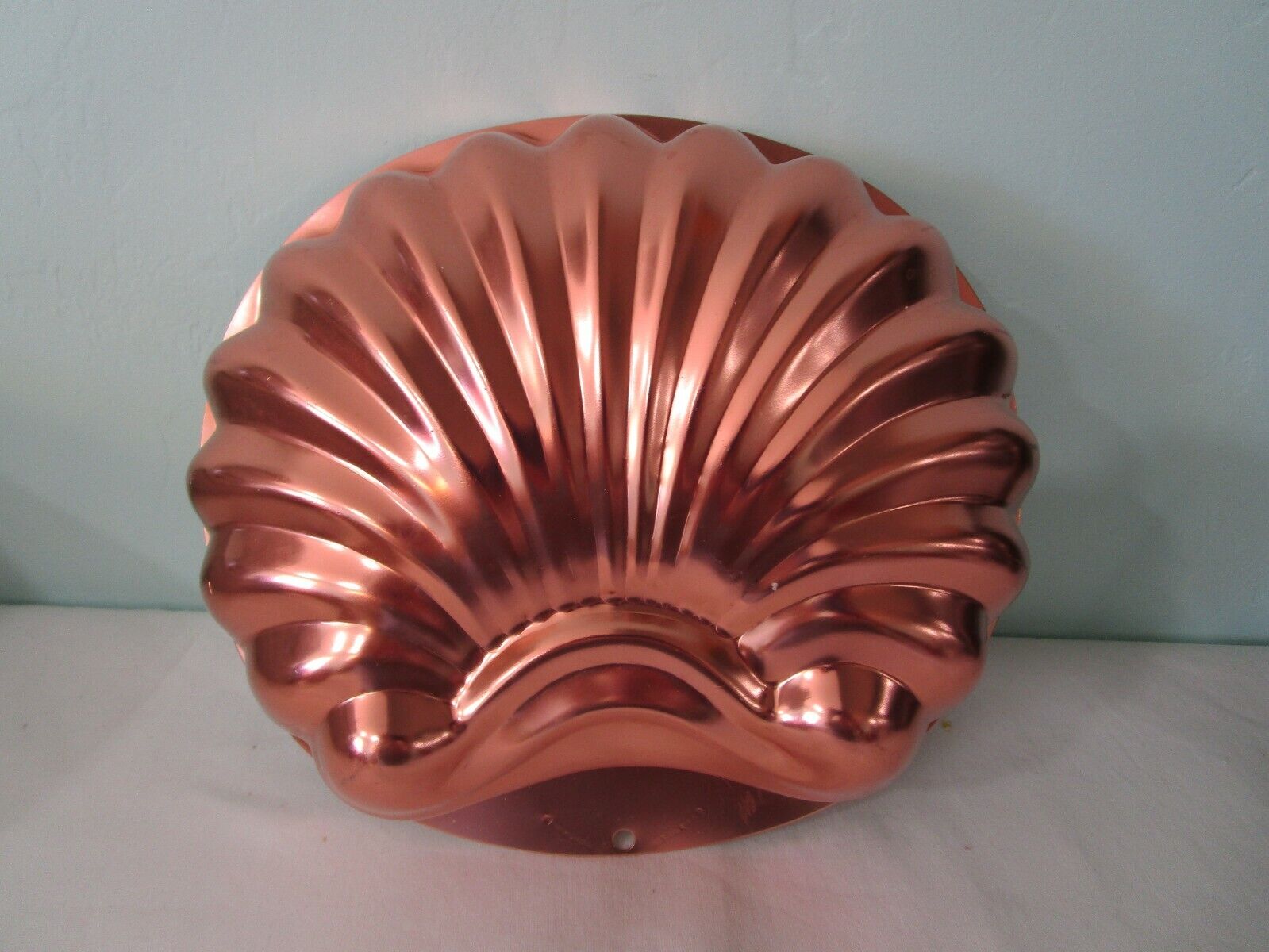 Vintage Wear-Ever Coppertone 6 Cup Shell Mold 2980 Use and Display by ...
