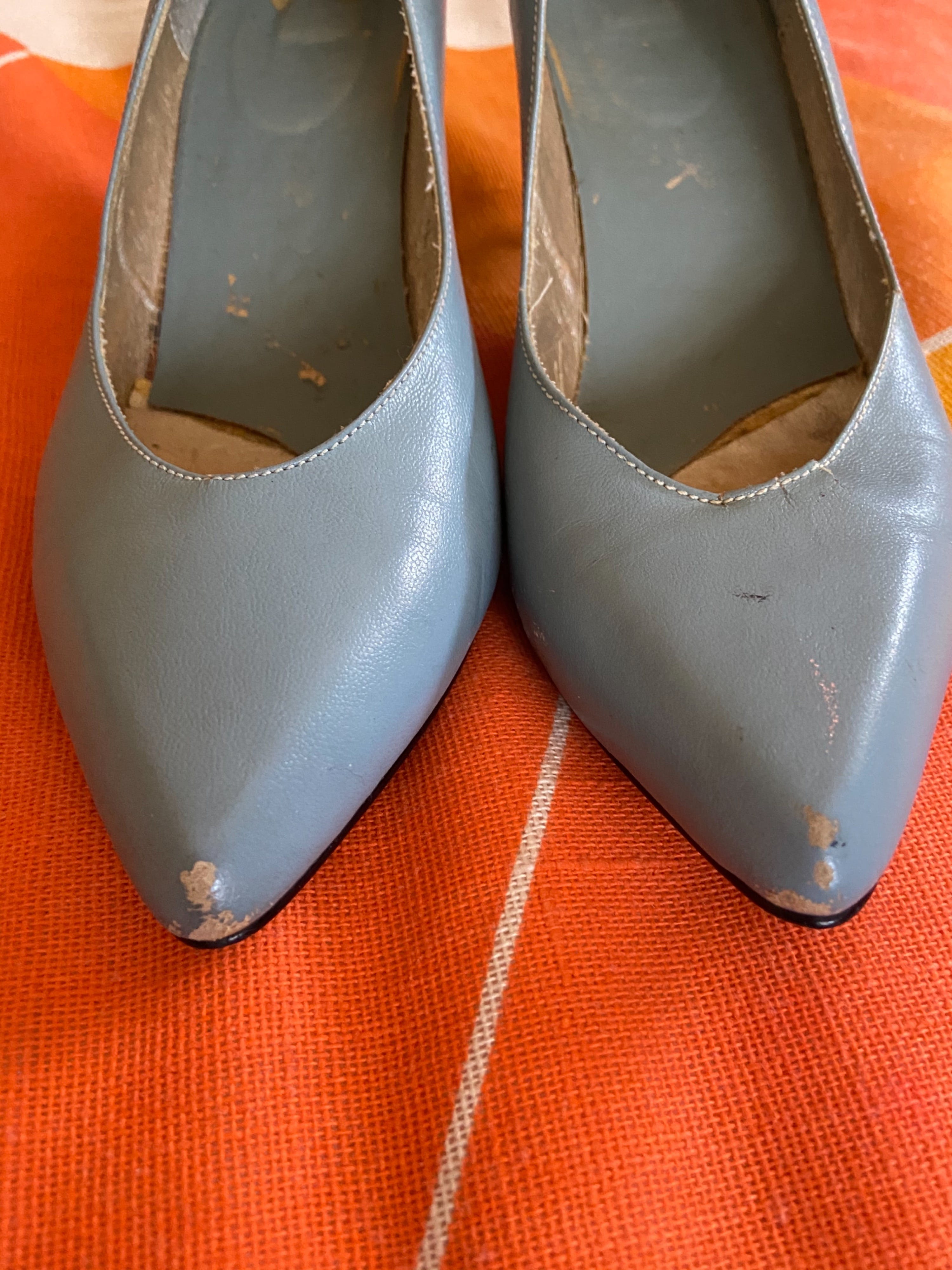 80’s Powder Blue Leather Heels by Vintage Brand | Shop THRILLING
