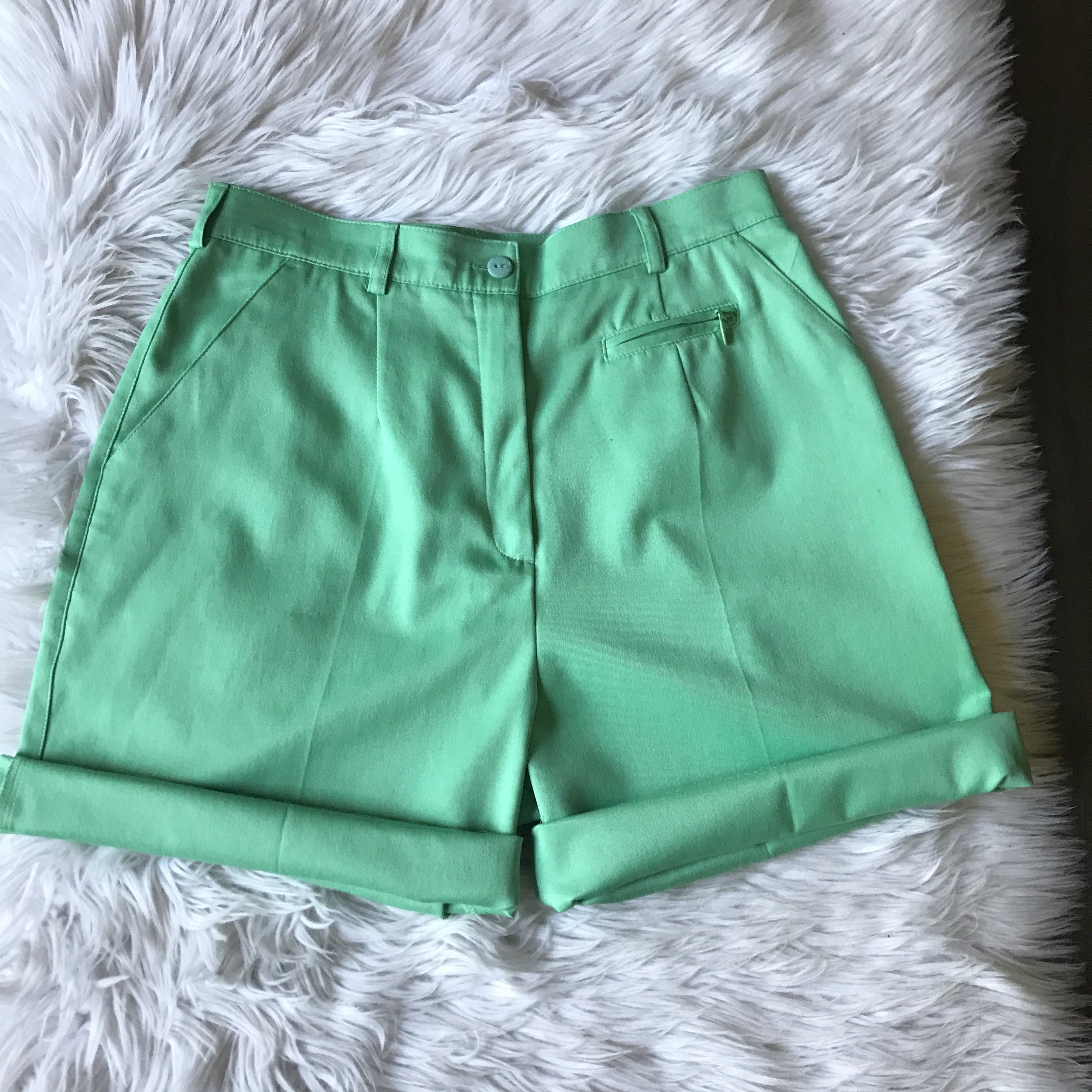 Vintage 90's High Waisted Green Shorts by Tail | Shop THRILLING