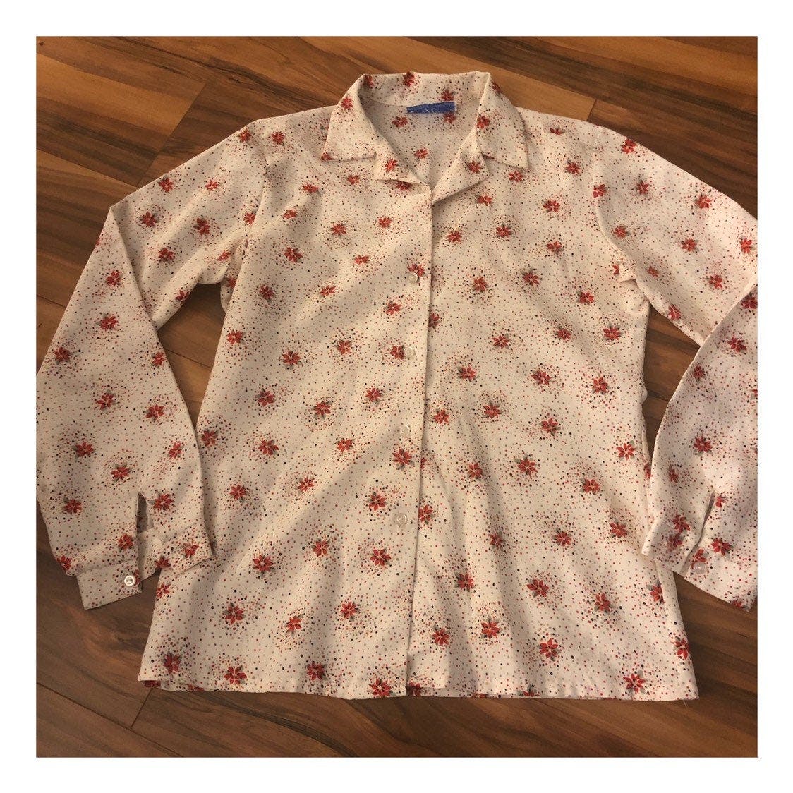 Vintage Speckled Red and White Floral Button Up by Lady Holiday | Shop ...
