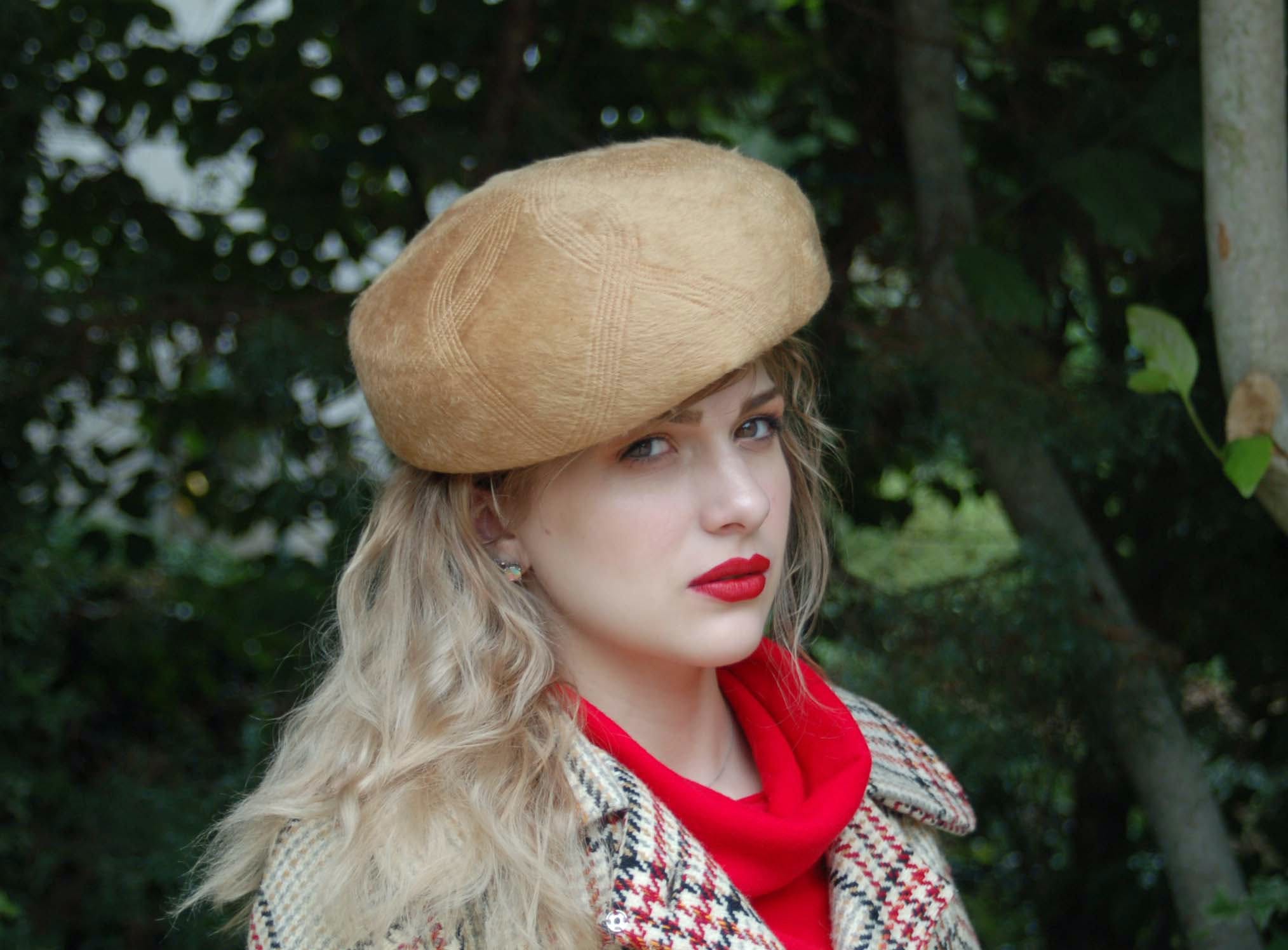 Vintage 60's Golden Fur Felt Tam Hat by Schiaparelli | Shop THRILLING