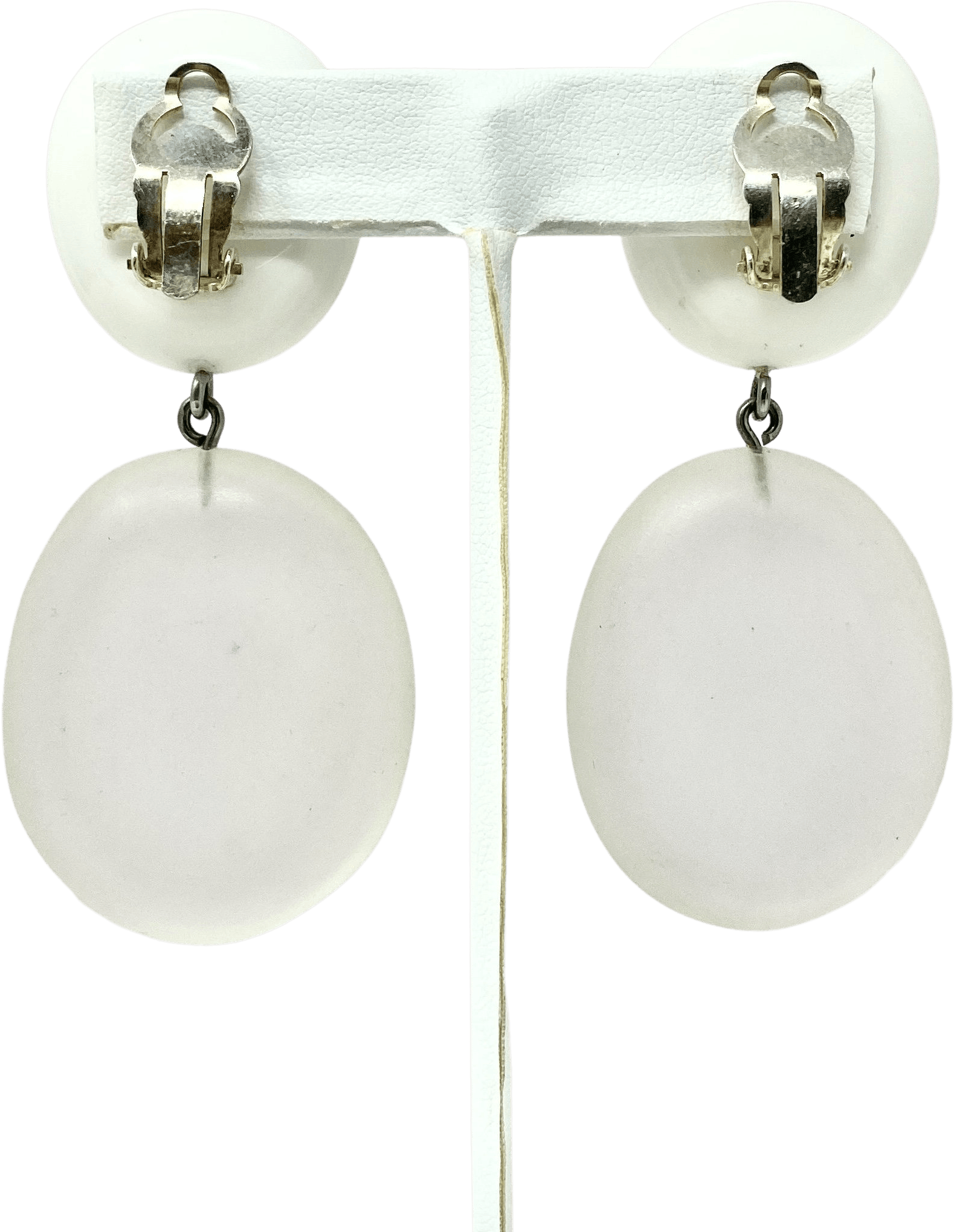 Vintage 80’s White and Clear Frosted Lucite Dangle Earrings by Gerda ...