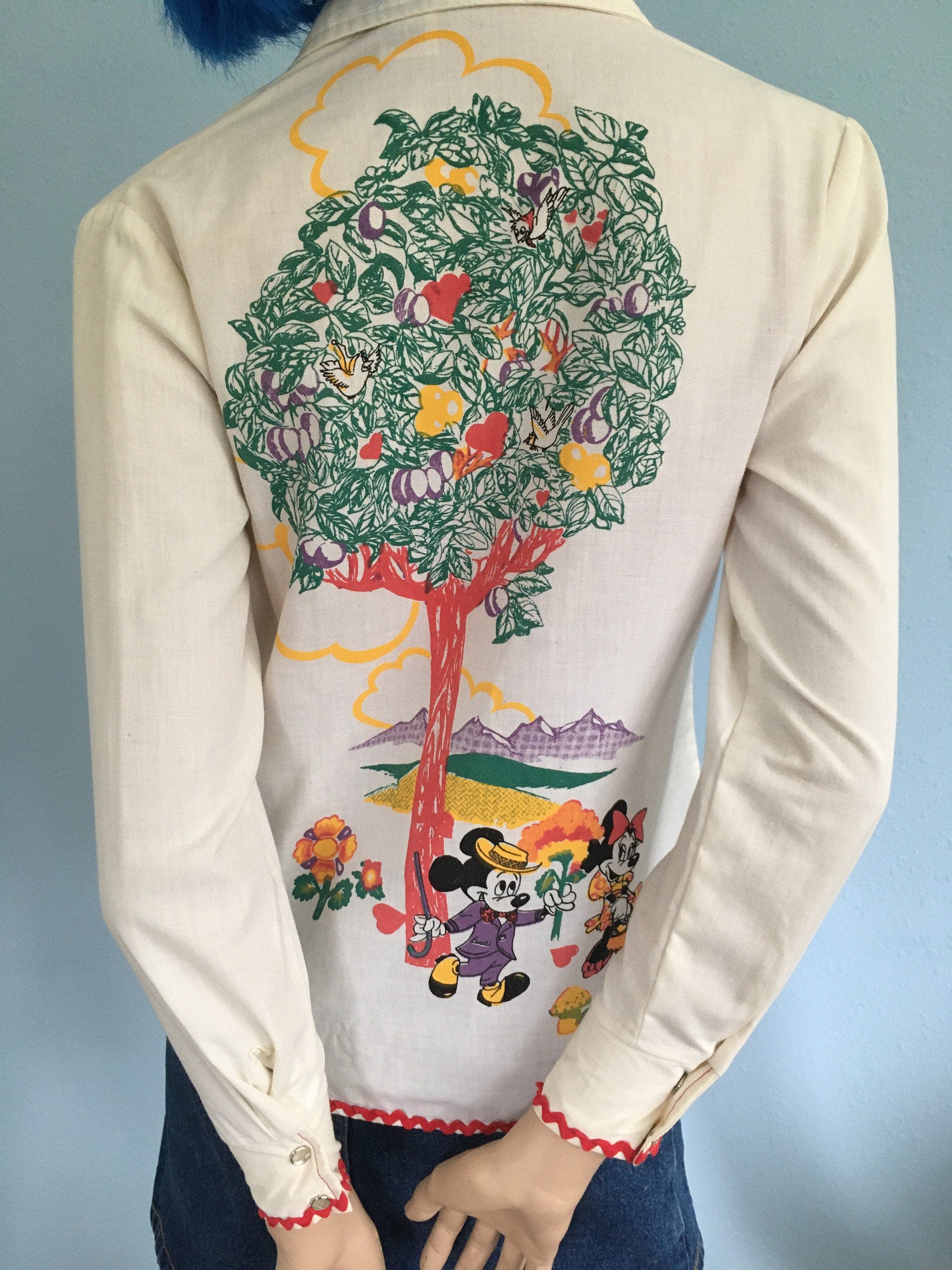 Vintage 70’s Off White Mickey and Minnie Screen Print Blouse by Walt ...