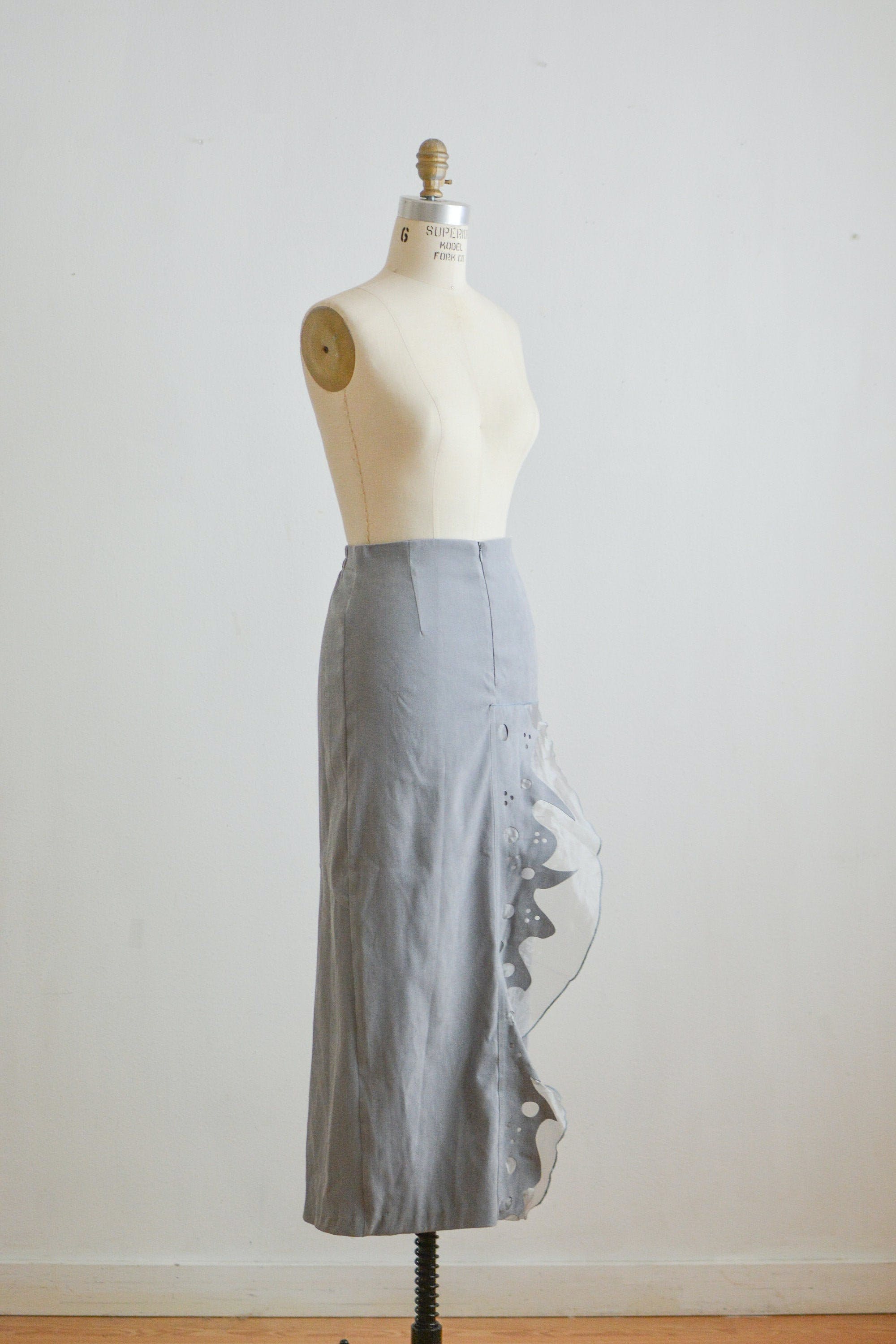 Vintage 80’s Gray Side Eyelet Ruffled Maxi Skirt | Shop THRILLING