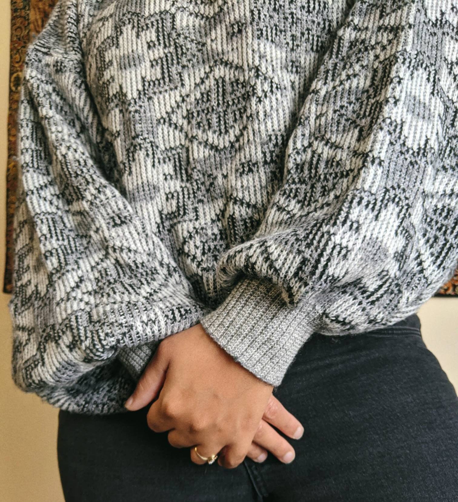 Vintage 90's Geometric Print Gray Wool Sweater | Shop THRILLING