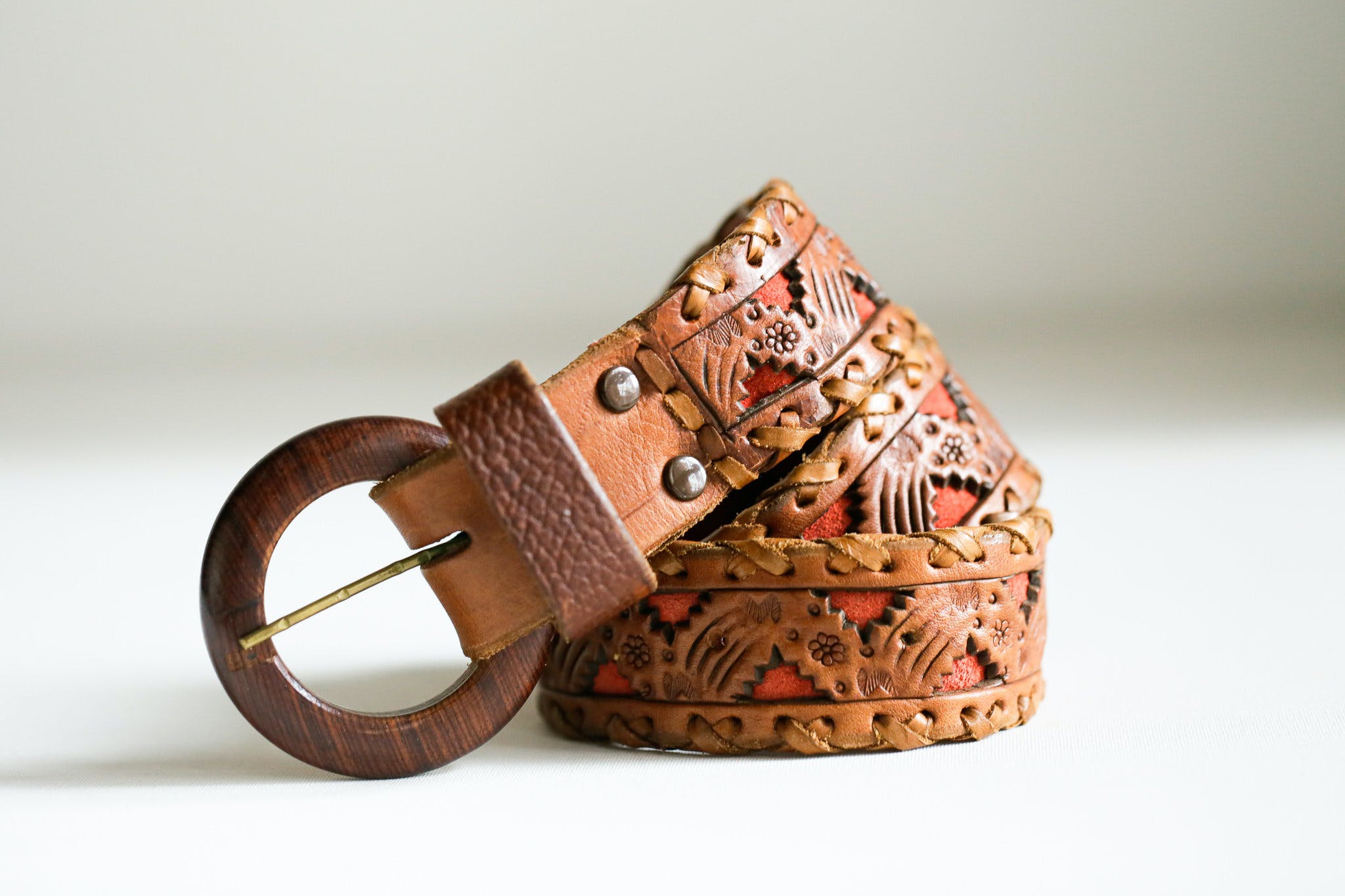 Vintage Brown Leather Belt with Wood Buckle | Shop THRILLING