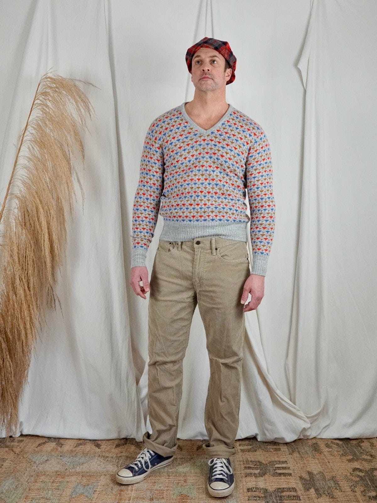 Vintage 60’s Men's Gray Triangle Pattern Wool Sweater | Shop THRILLING