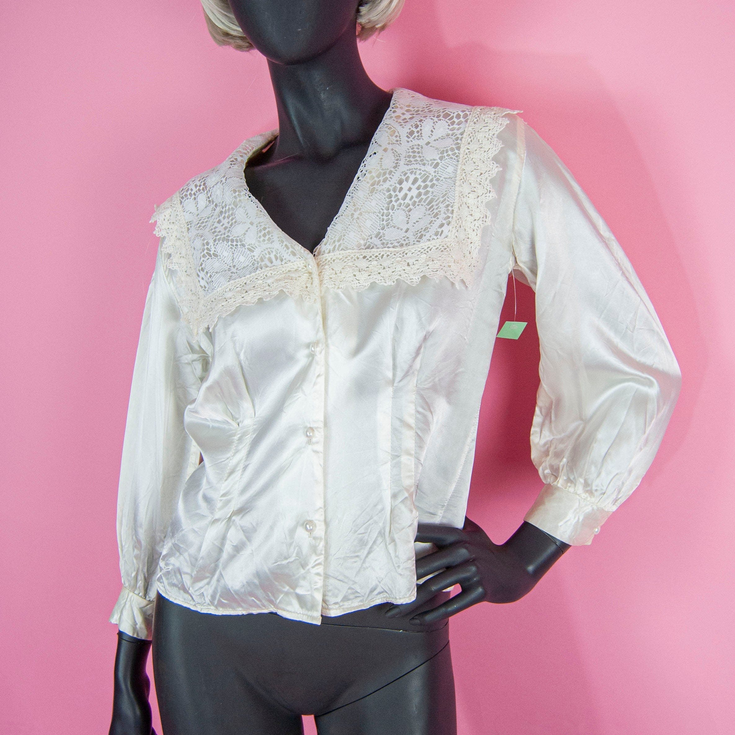 Vintage 70's Crochet Bib Blouse | Shop THRILLING