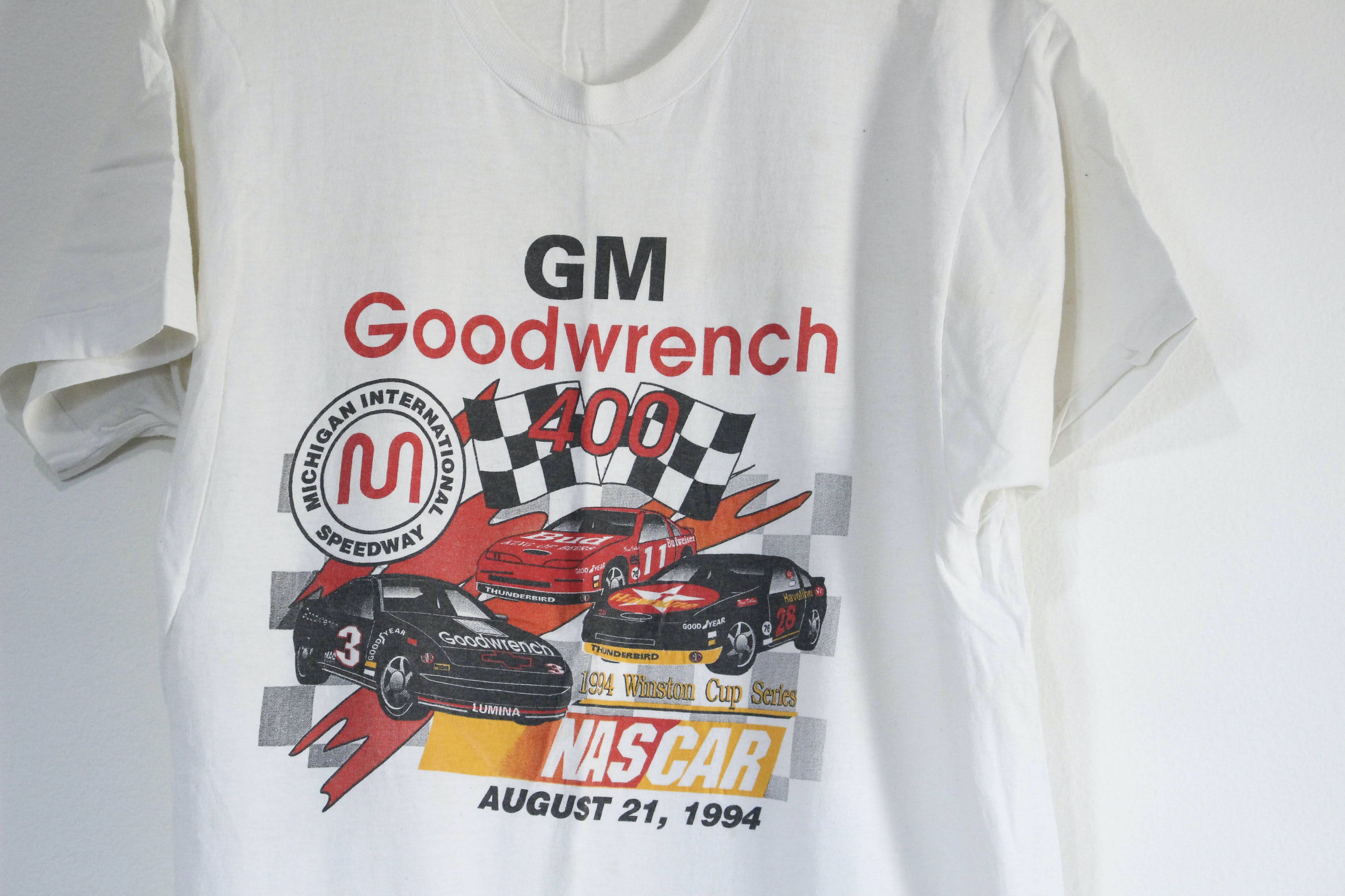 Vintage 90's Michigan International Speedway T-Shirt by Screen Stars ...