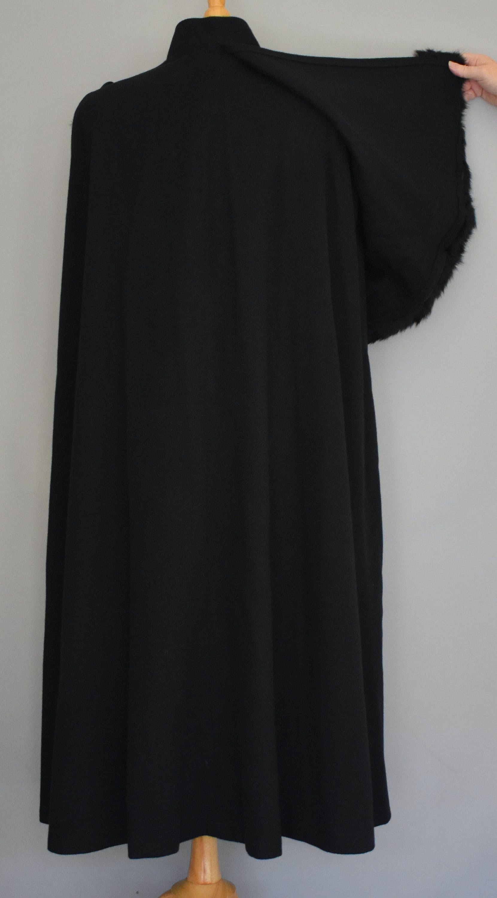 Vintage 90’s Black Wool Cape Trimmed With Fox Fur by Alex Hayes | Shop ...