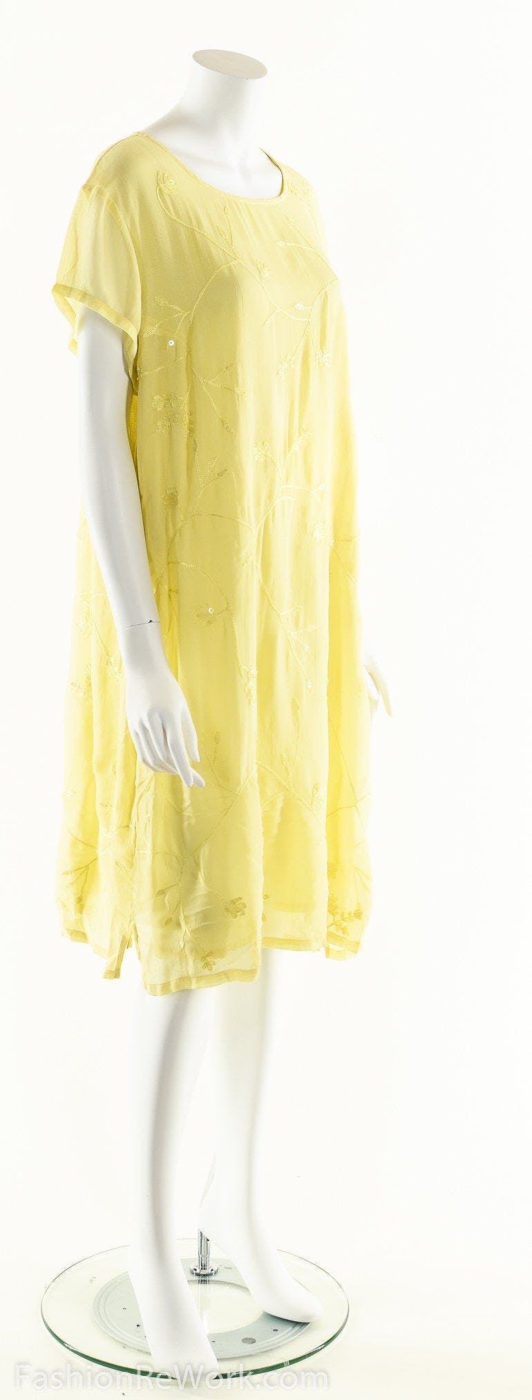 Vintage 90’s Pale Yellow Dress | Shop THRILLING
