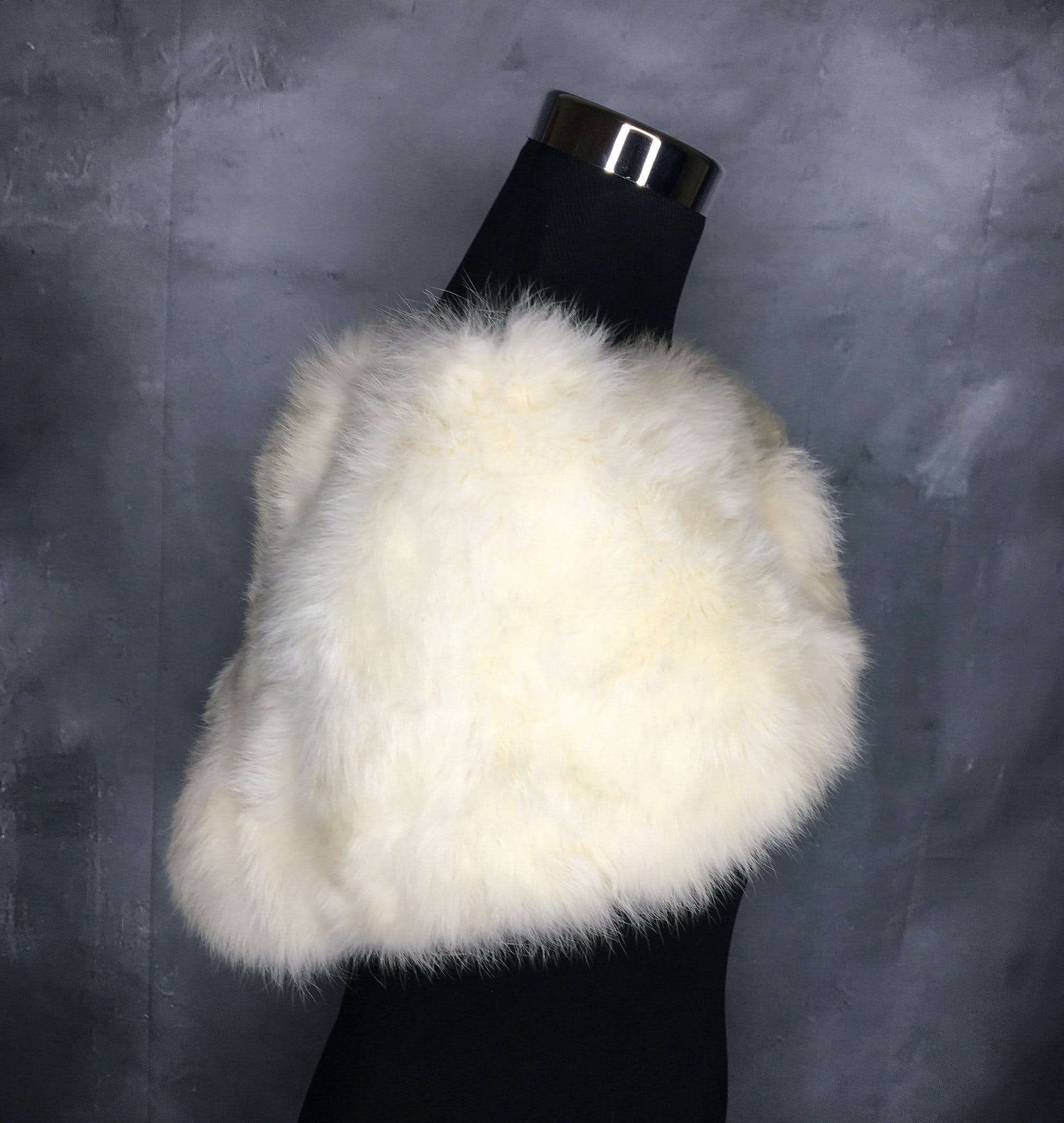 Vintage 50's White Fox Fur Shawl | Shop THRILLING
