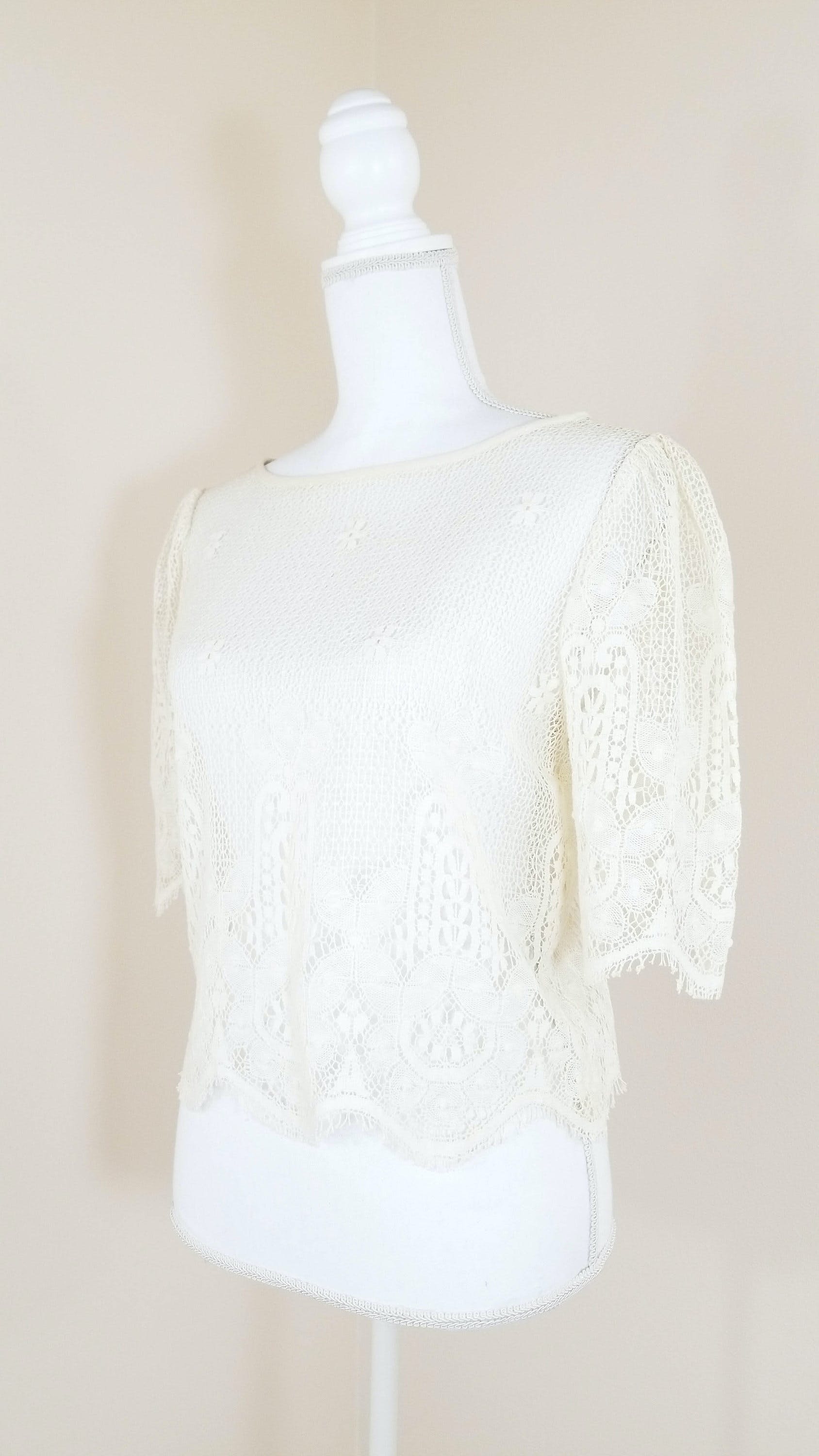 Vintage 70’s White Crochet Scallop Trim Blouse by Chenelli | Shop THRILLING