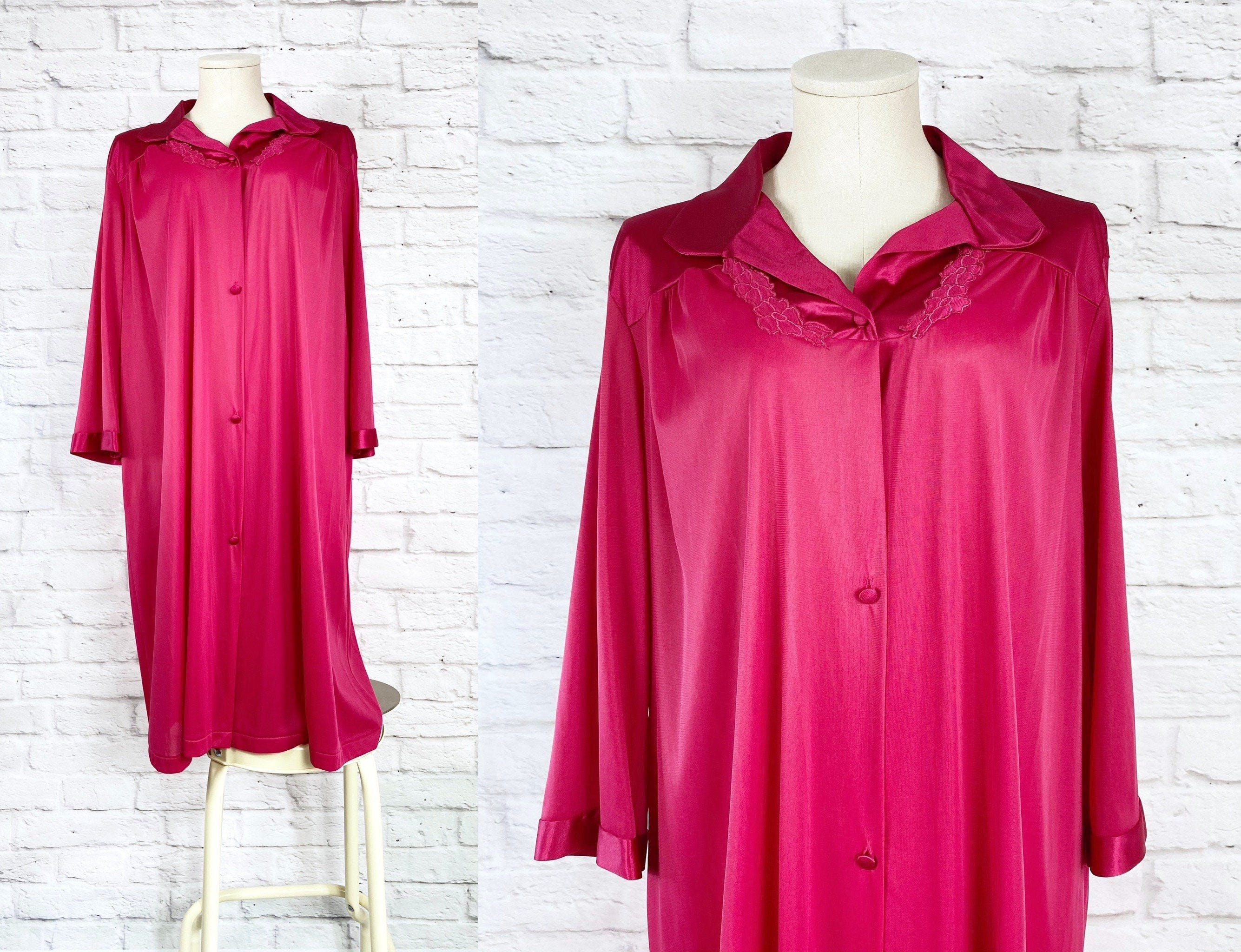 Vintage 70's Raspberry Pink Housecoat by Vanity Fair | Shop THRILLING