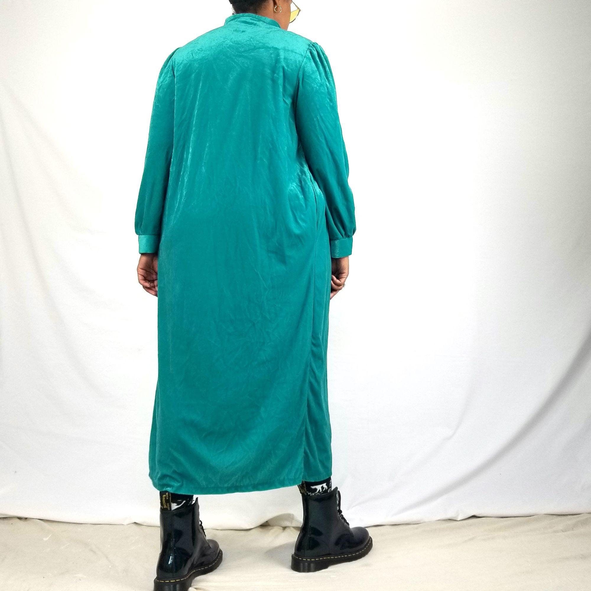 Vintage 80's/90's Green and Blue Velvet Half Zip Robe | Shop THRILLING