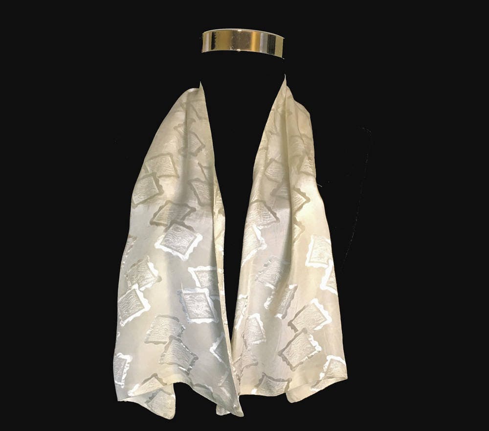 Vintage 50's White Embossed Scarf | Shop THRILLING