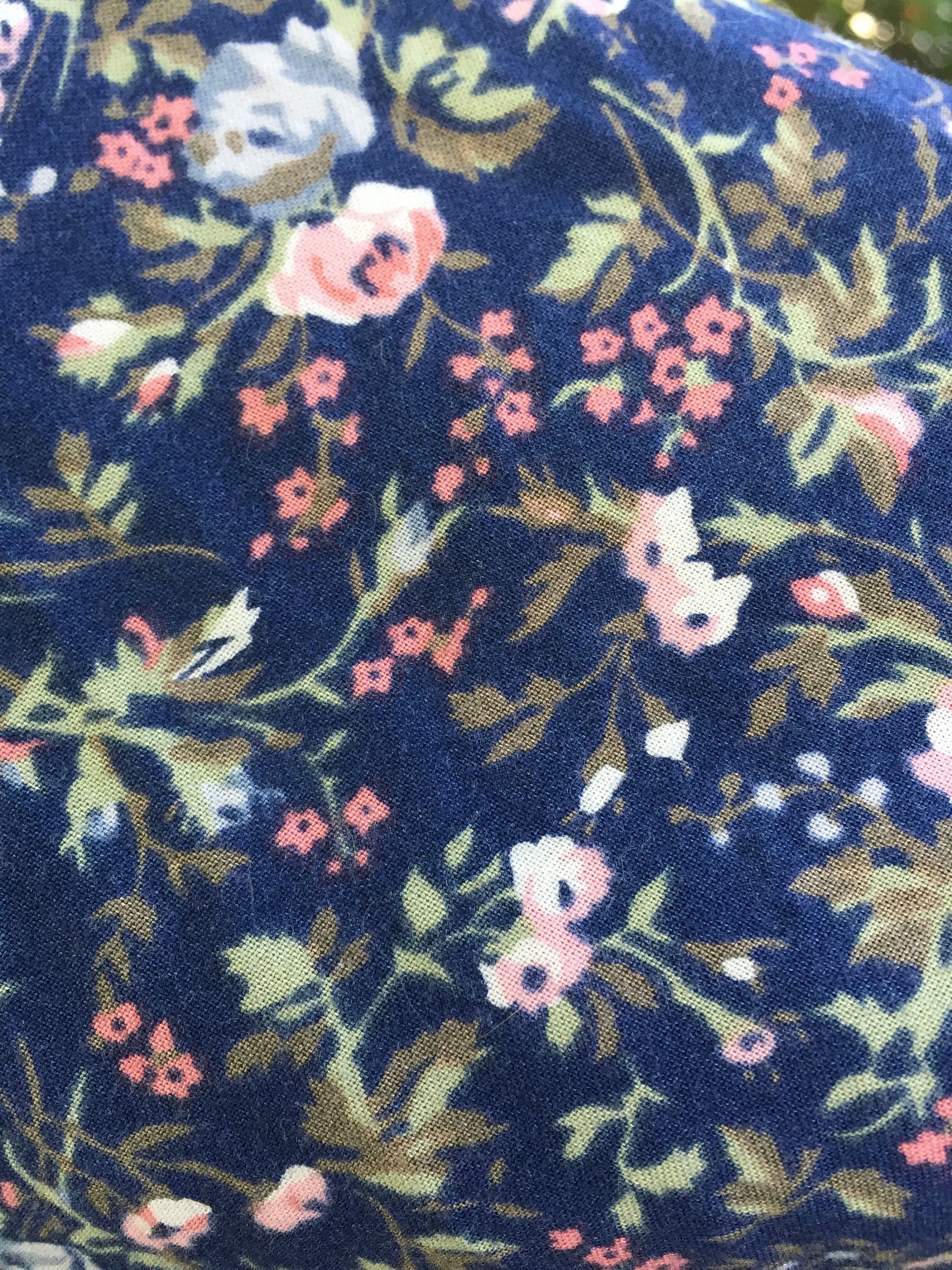 Vintage 90’s Navy Blue Floral Short Sleeve Button Up | Shop THRILLING