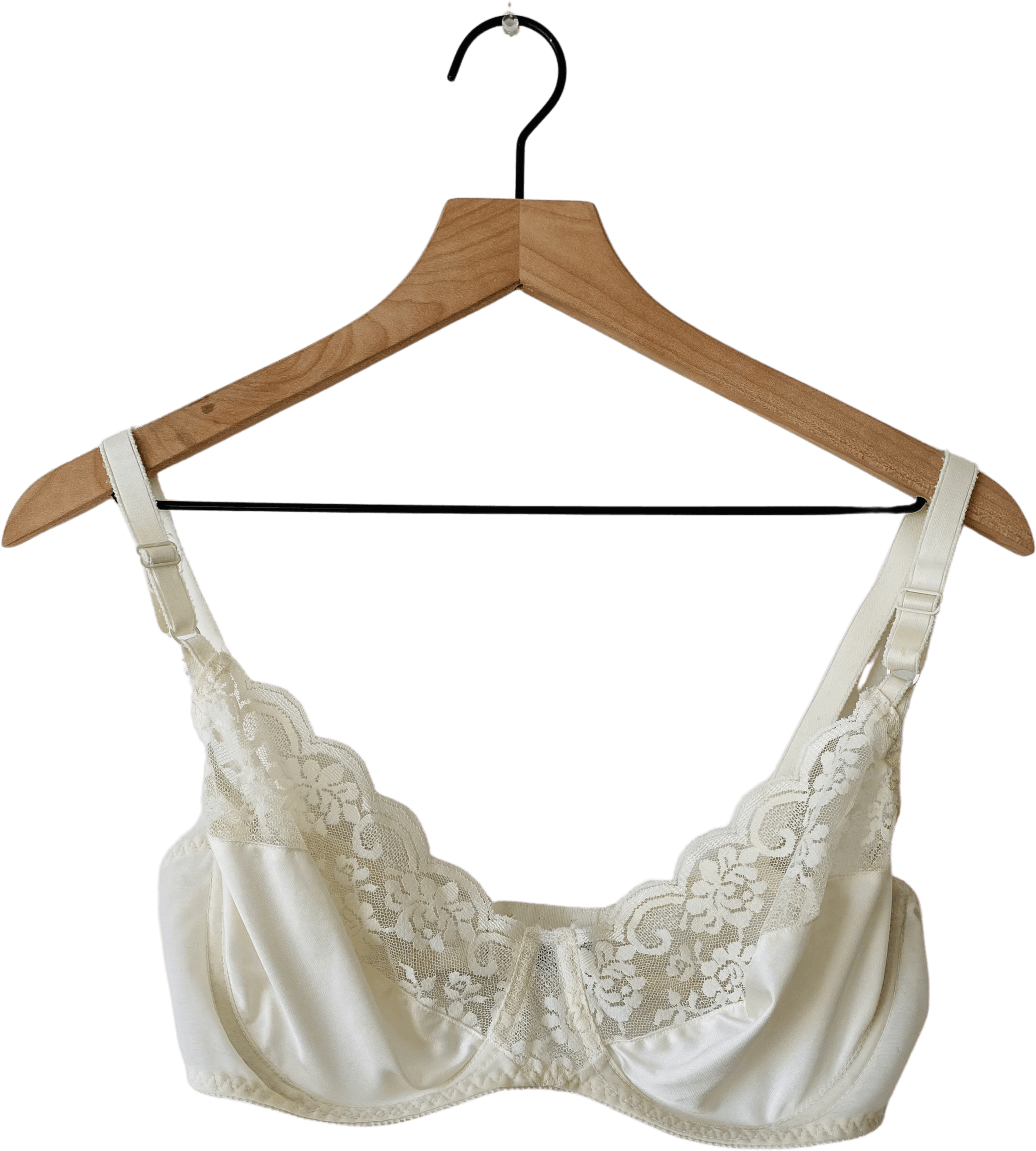 Vintage 80’s Ivory Lace Bra by Chantilly Maidenform | Shop THRILLING