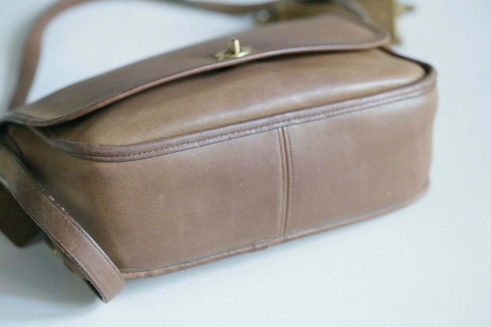 Vintage Classic Oval Crossbody Bag by Coach | Shop THRILLING