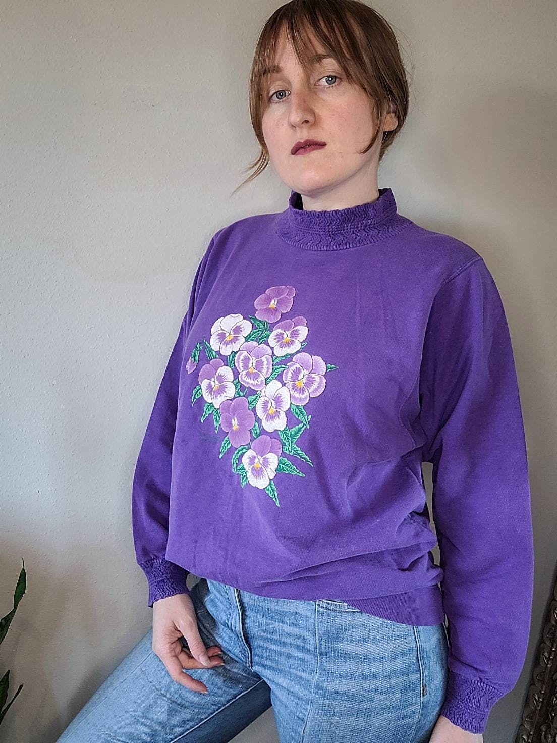 Vintage 80’s/90’s Purple Cotton Crochet Pansy Sweatshirt with fleece ...