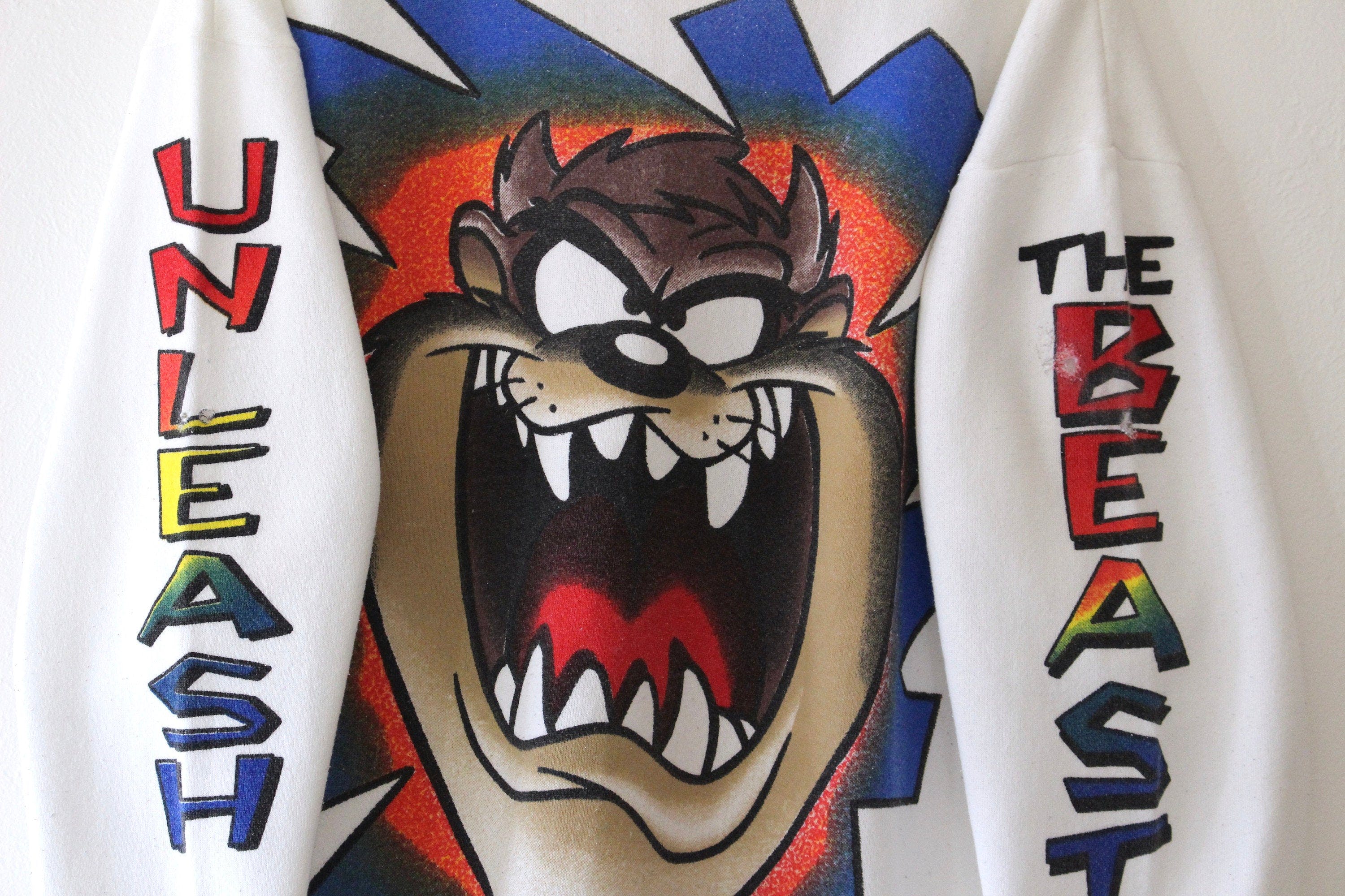 Vintage White Taz Unleash The Beast Sweatshirt | Shop THRILLING
