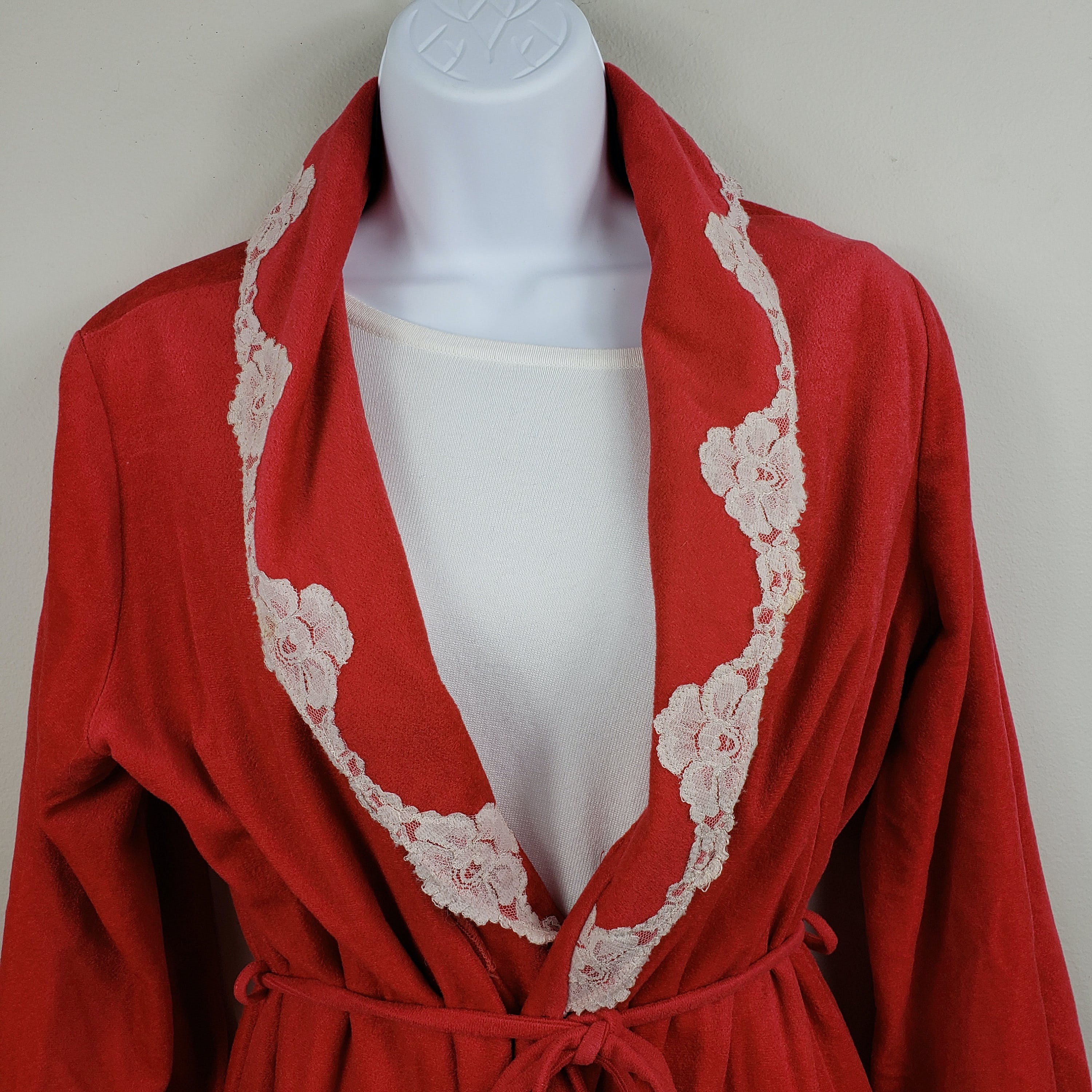 Vintage Red Belted Robe with White Lace Trim by Miss Elaine | Shop ...