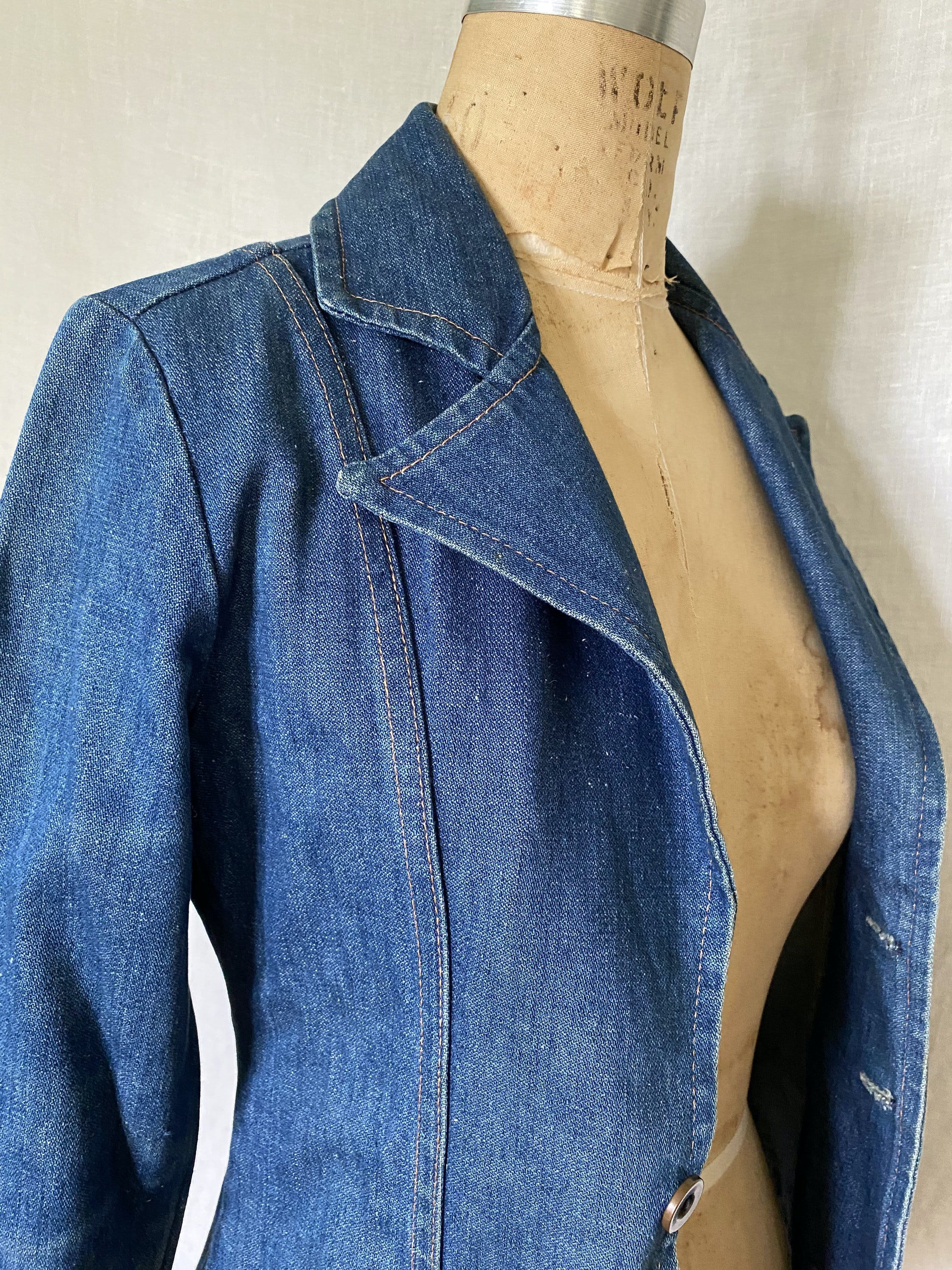 Vintage 70's Classic Wash Denim Blazer | Shop THRILLING