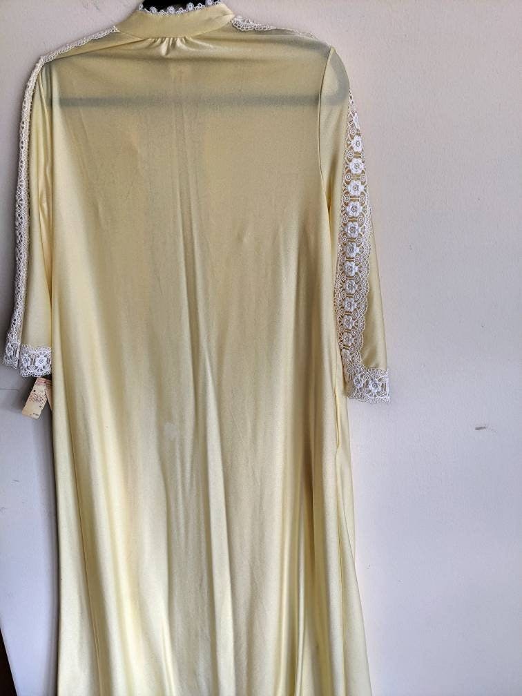 Vintage 70's White Crochet Trim Yellow Deadstock Robe by Dior Jr's ...