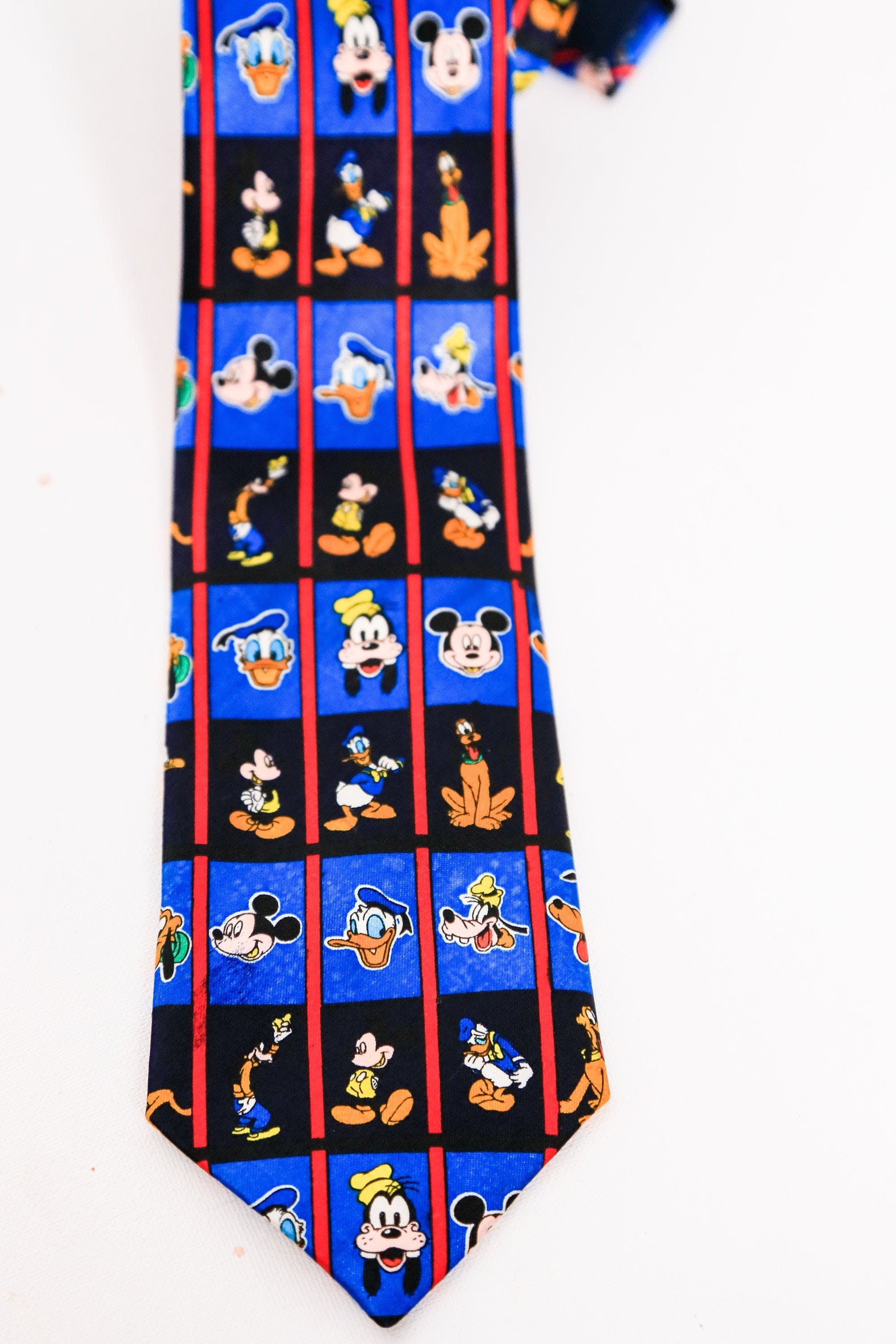 Vintage Disney Cartoon Characters Tie | Shop THRILLING