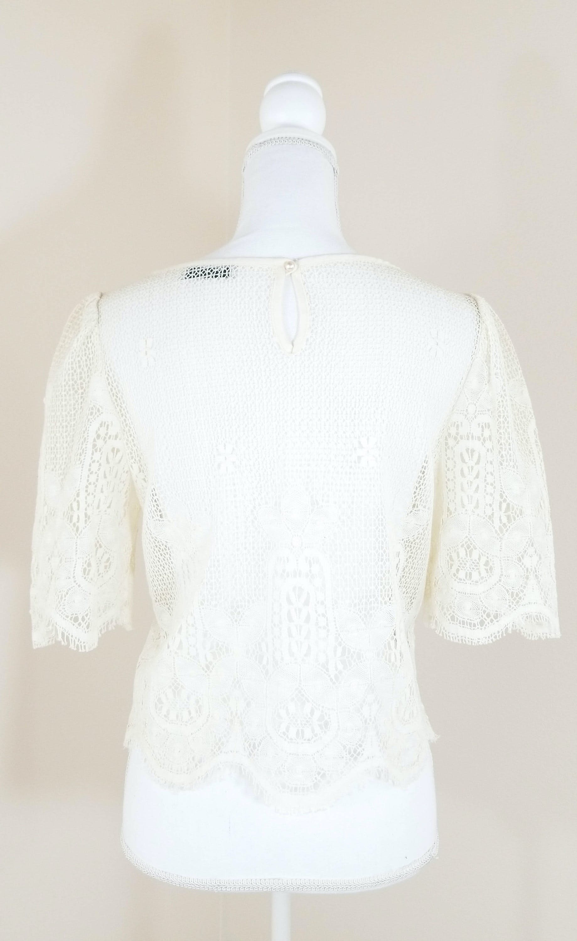 Vintage 70’s White Crochet Scallop Trim Blouse by Chenelli | Shop THRILLING