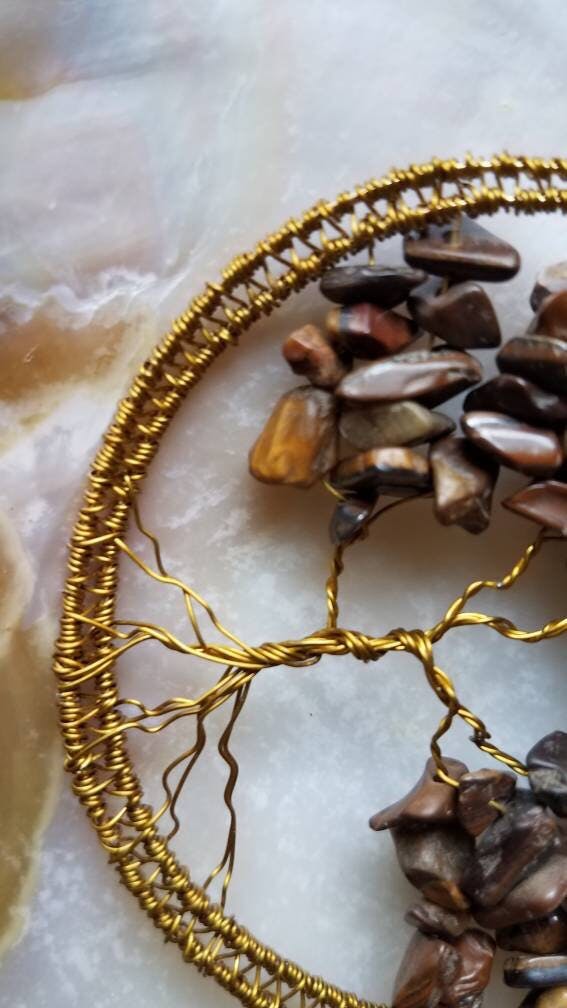 Vintage 80’s Wire Tiger's Eye Tree of Life Necklace | Shop THRILLING