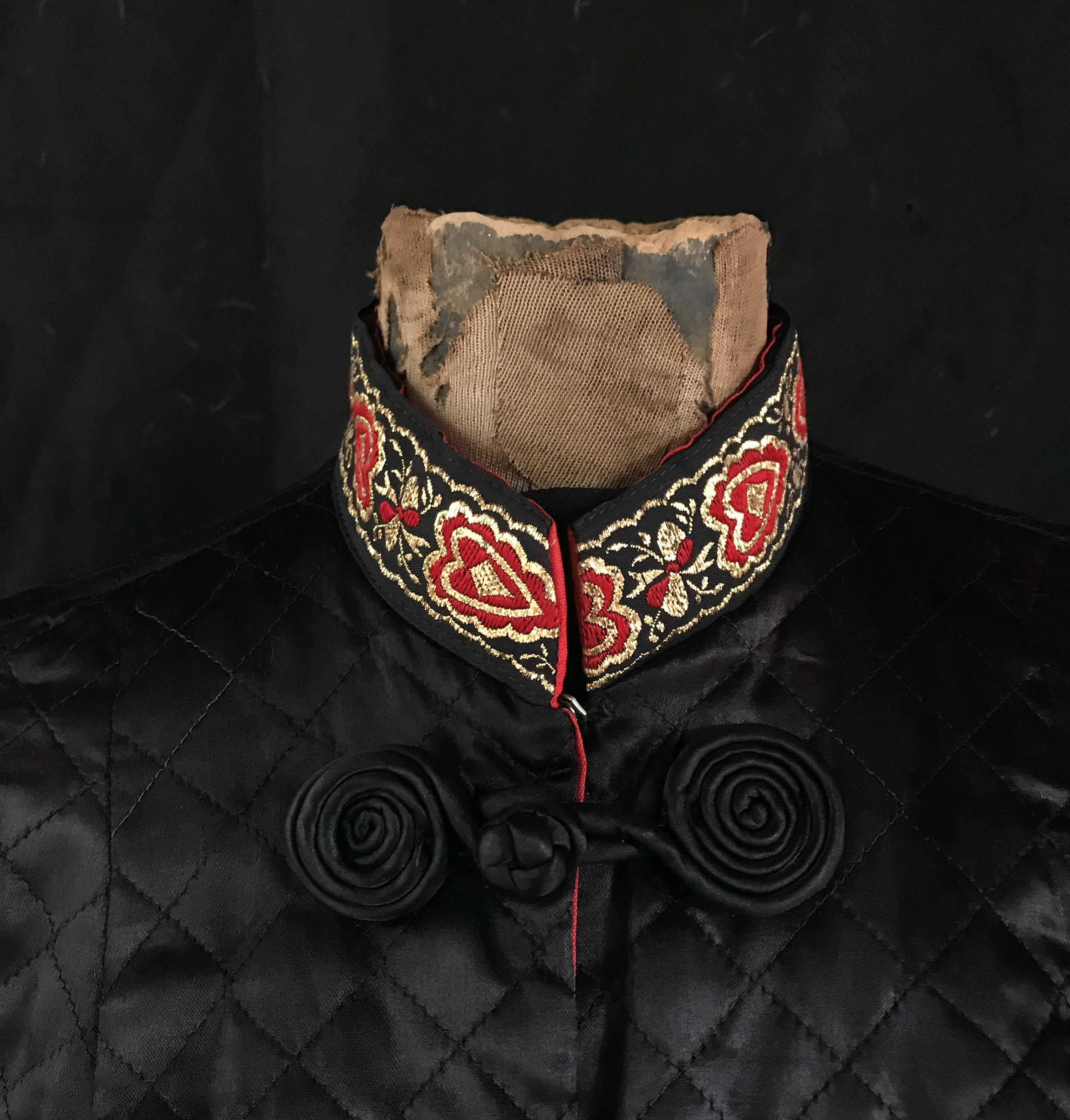 Vintage 50's Quilted Black Satin Robe by JAY-NEE fashions | Shop THRILLING