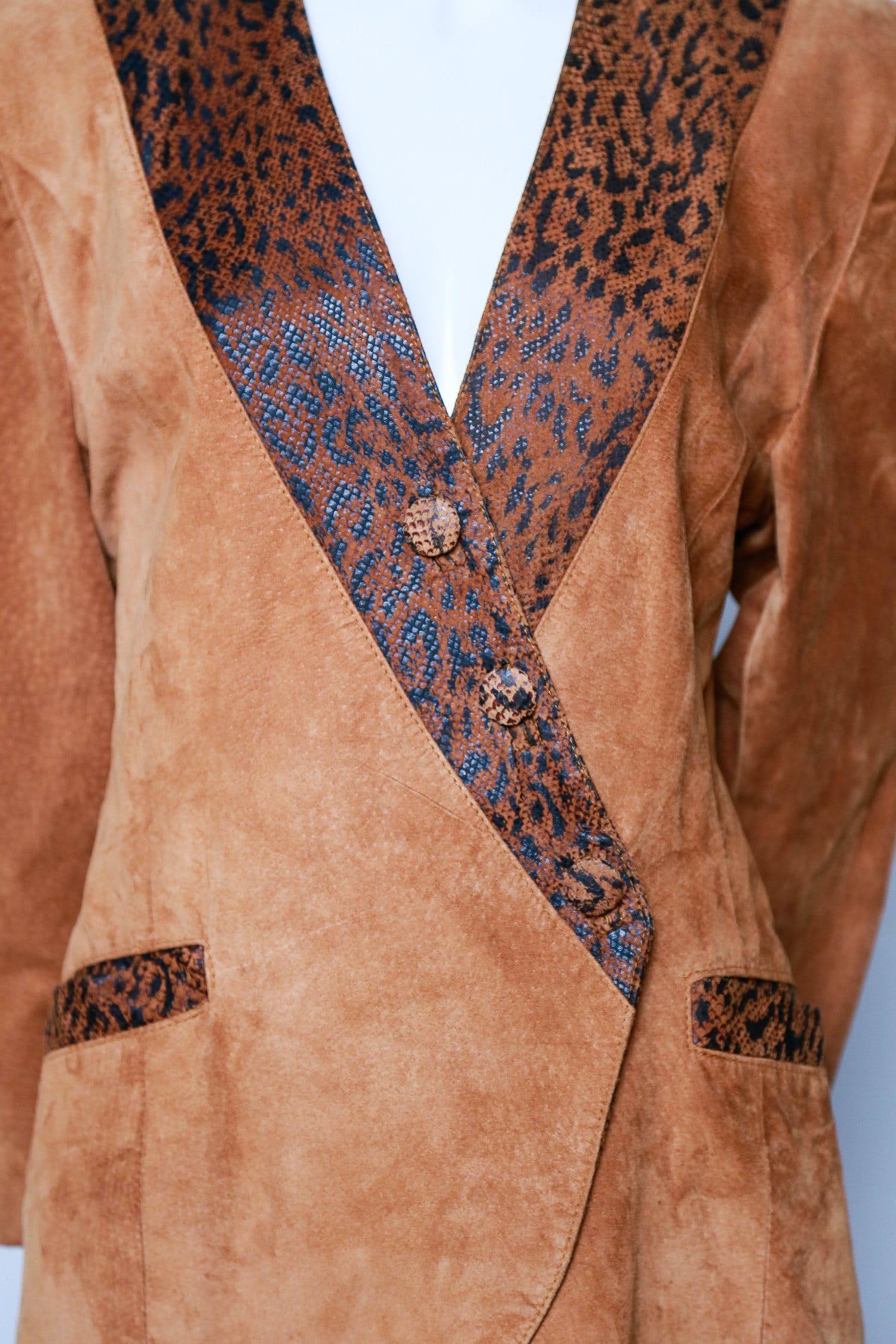 Vintage 90's Caramel Brown Suede Blazer by Danier Leather | Shop THRILLING
