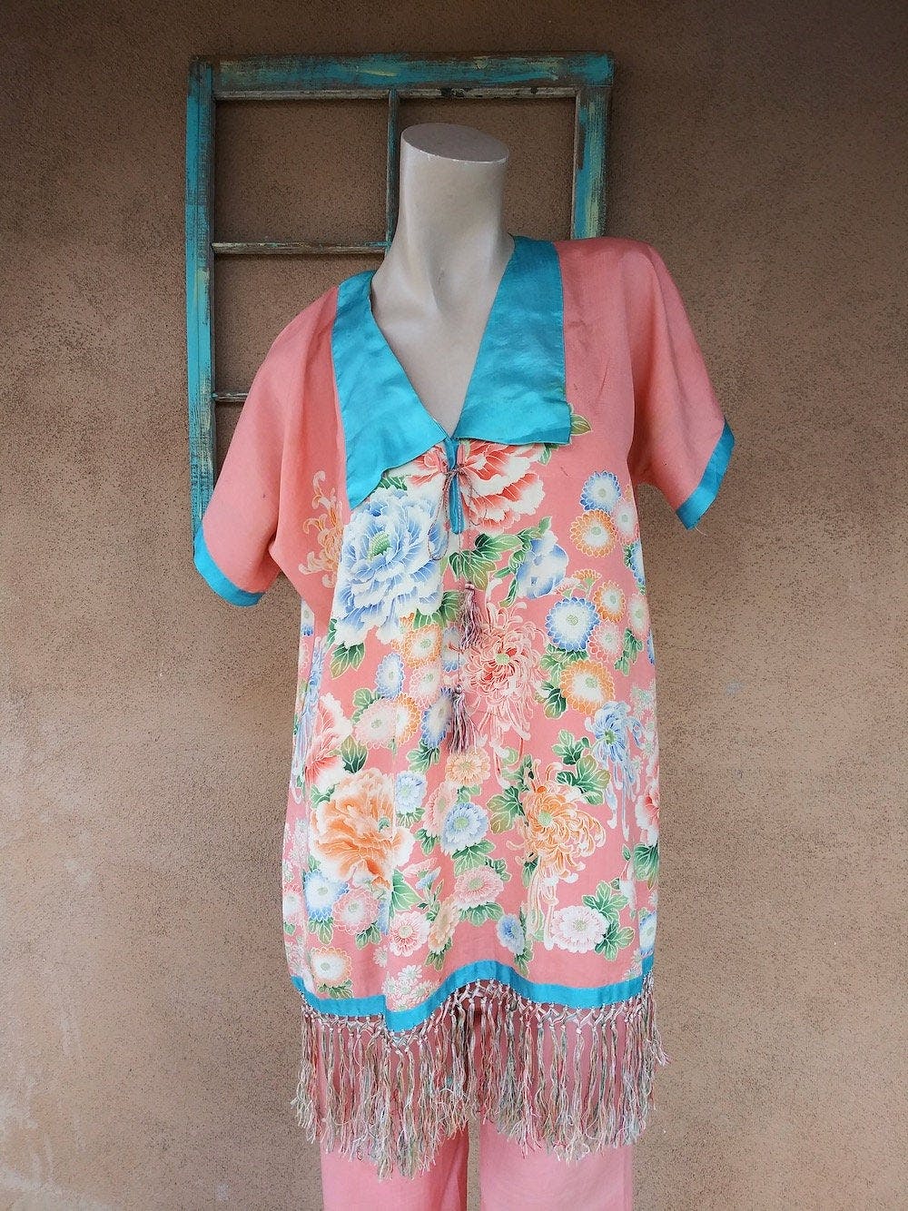Vintage 20’s Silk Lounging Beach Pajamas | Shop THRILLING