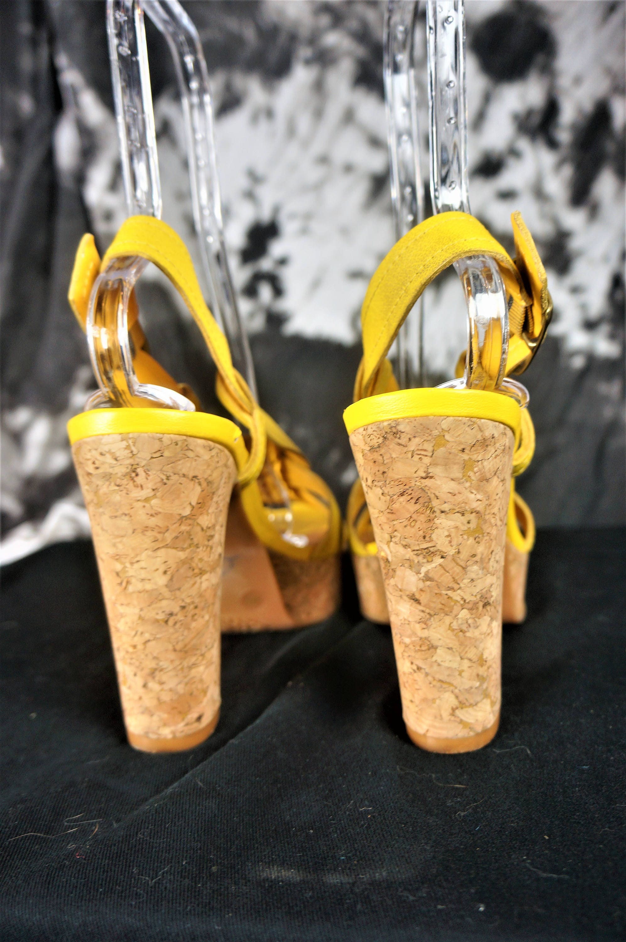 Vintage 70s/80s 70s Stunning Yellow Leather Platform Shoes | Shop THRILLING
